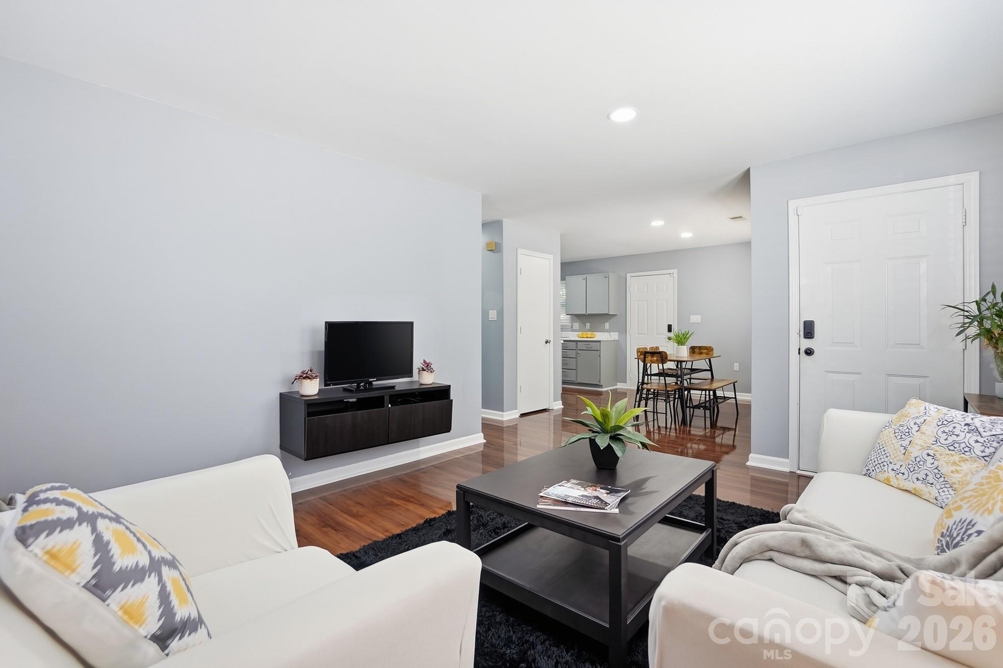 Photo 8 of 906 Key Street, Charlotte, NC
