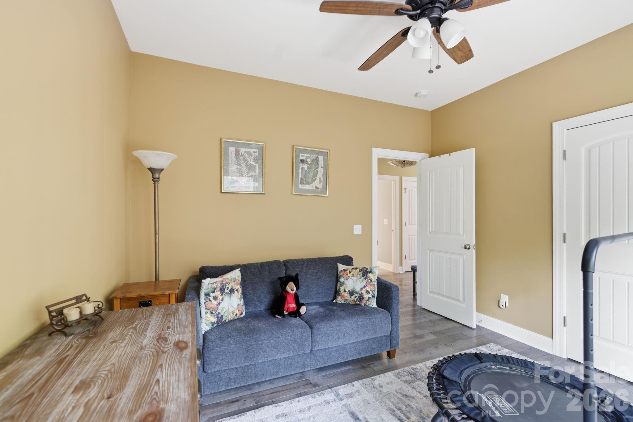 467 Crystal Heights Drive, Hendersonville, NC - photo 31 of 44