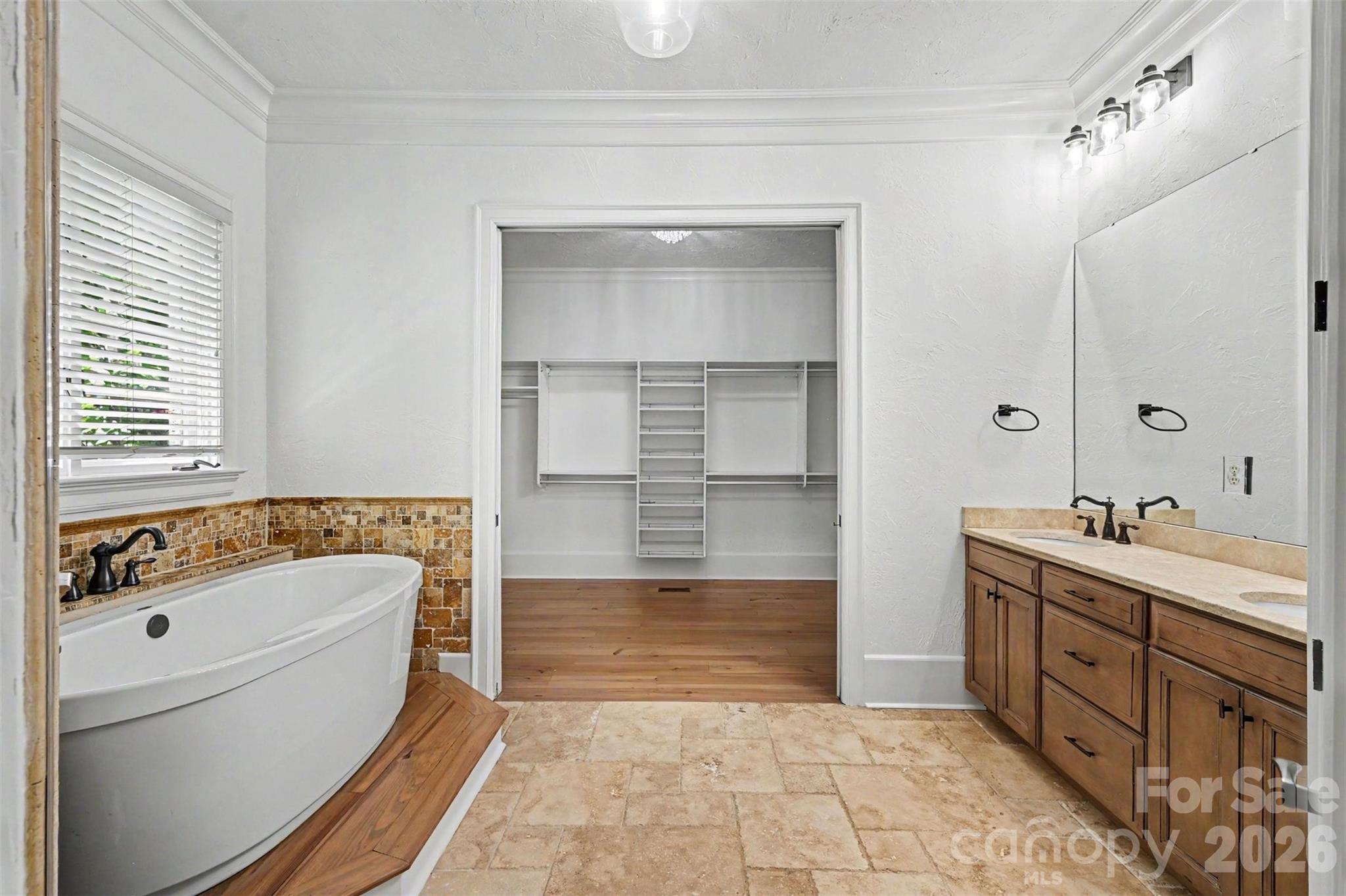 703 Sainte Rose Lane, Charlotte, NC - photo 17 of 35