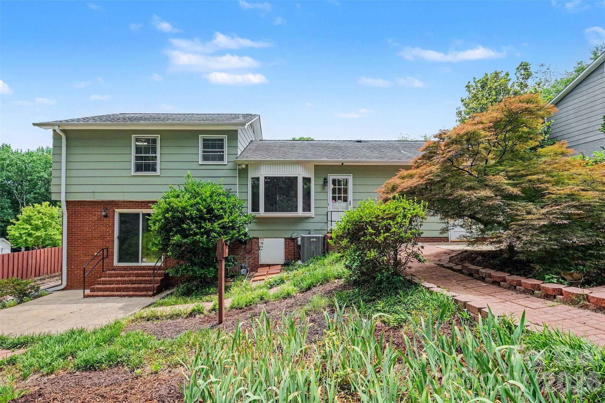 Home for sale at 1030 Mclaughlin Drive, Charlotte, NC — photo 29 of 33