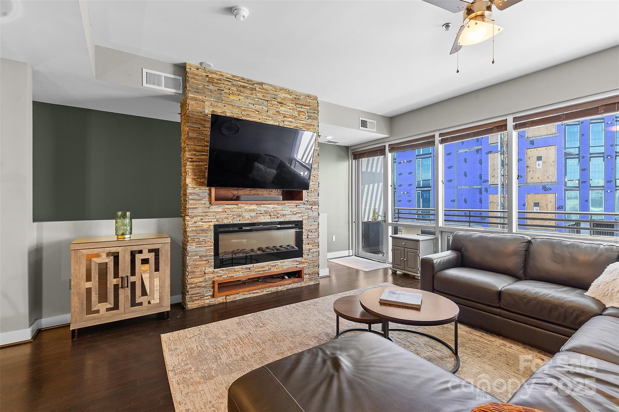 Photo 5 of 1133 Metropolitan Avenue613, Charlotte, NC