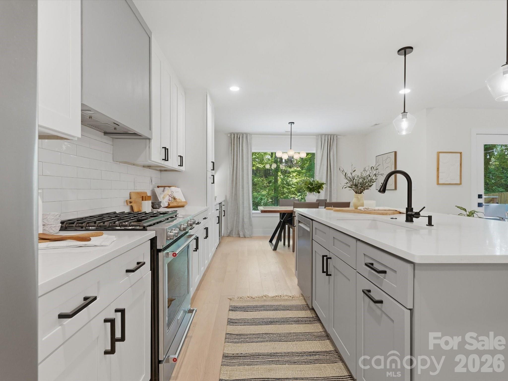 Photo 12 of 1611 E Barden Road, Charlotte, NC
