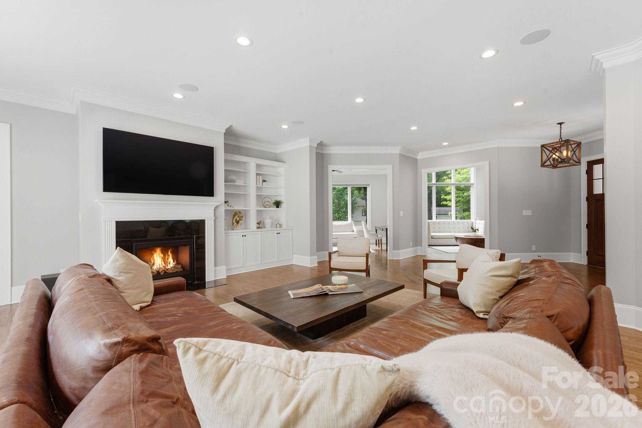 Photo 11 of 400 Glen Oaks Road, Charlotte, NC