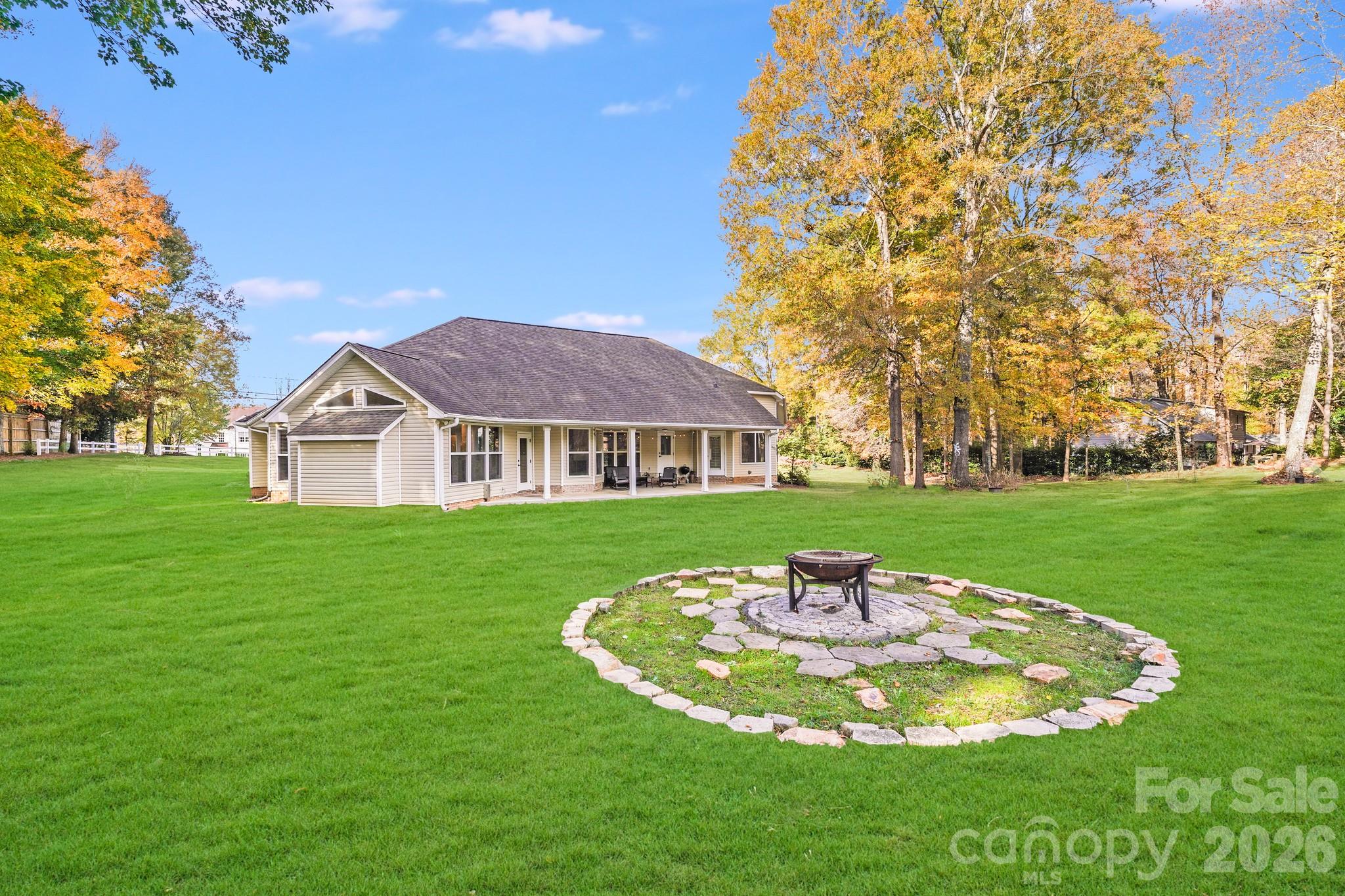 Photo 5 of 5329 Kuykendall Road, Charlotte, NC