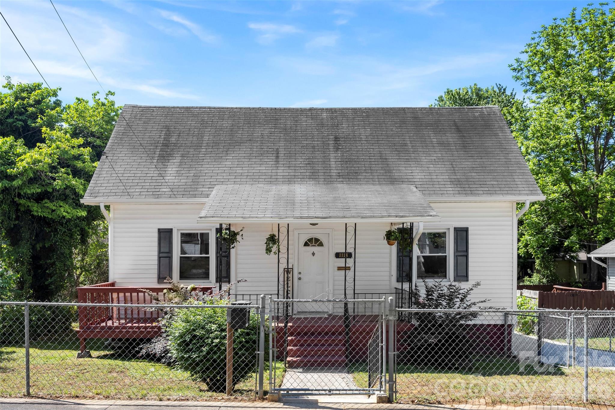 Photo 2 of 1113 W 4th Avenue, Gastonia, NC