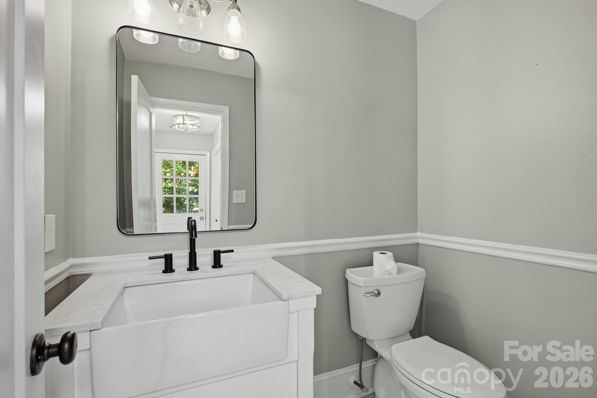 Photo 17 of 9918 Ridgemore Drive, Charlotte, NC