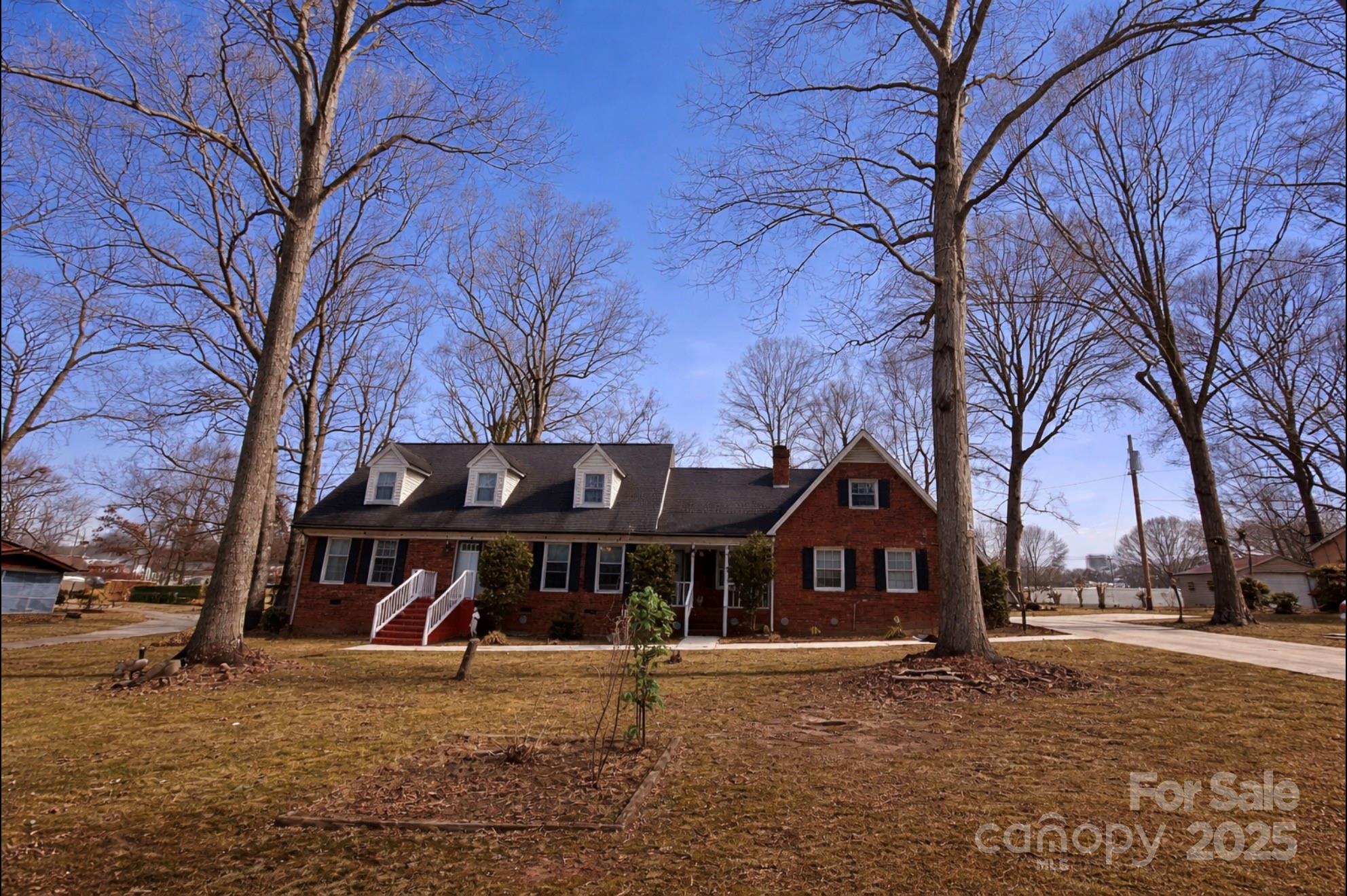 Home for sale at 709 Woodside Drive, Kings Mountain, NC — photo 23 of 25