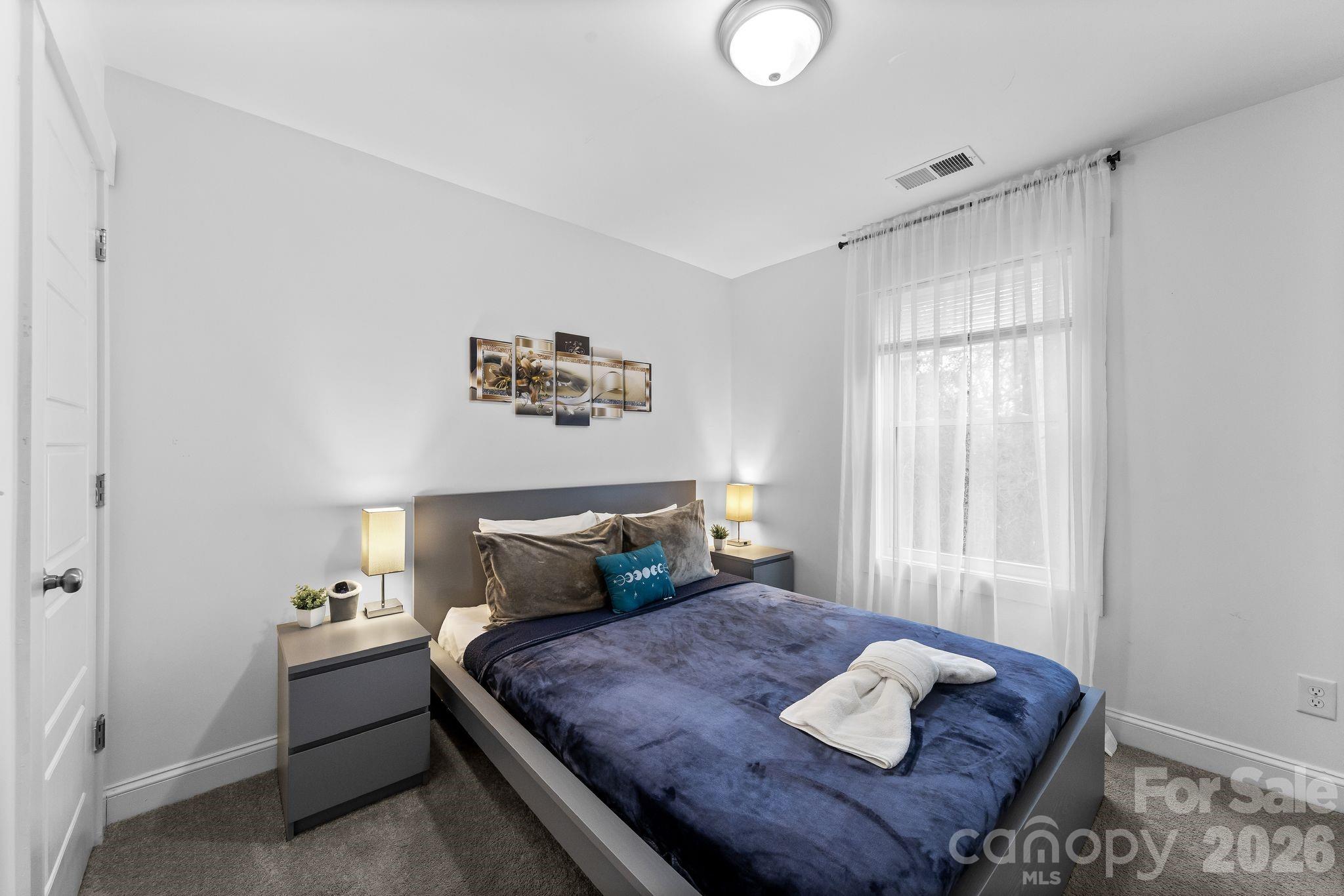 Photo 21 of 4117 Colebrook Road, Charlotte, NC