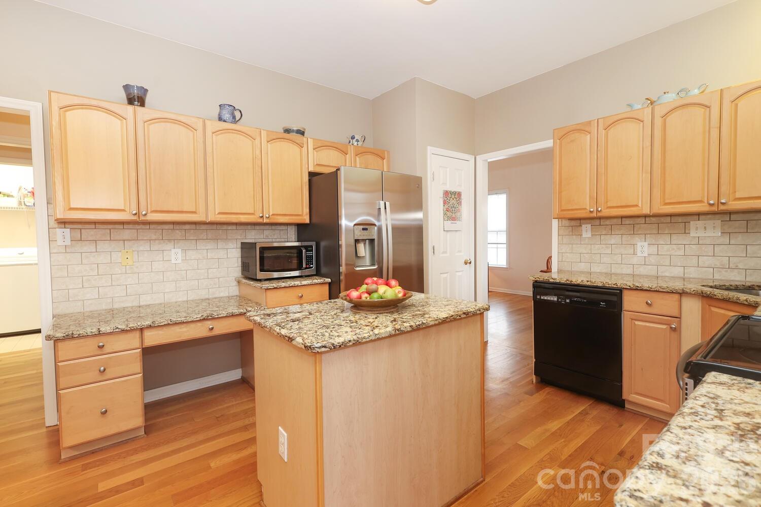 Photo 13 of 2601 Rustic Ridge Court, Charlotte, NC