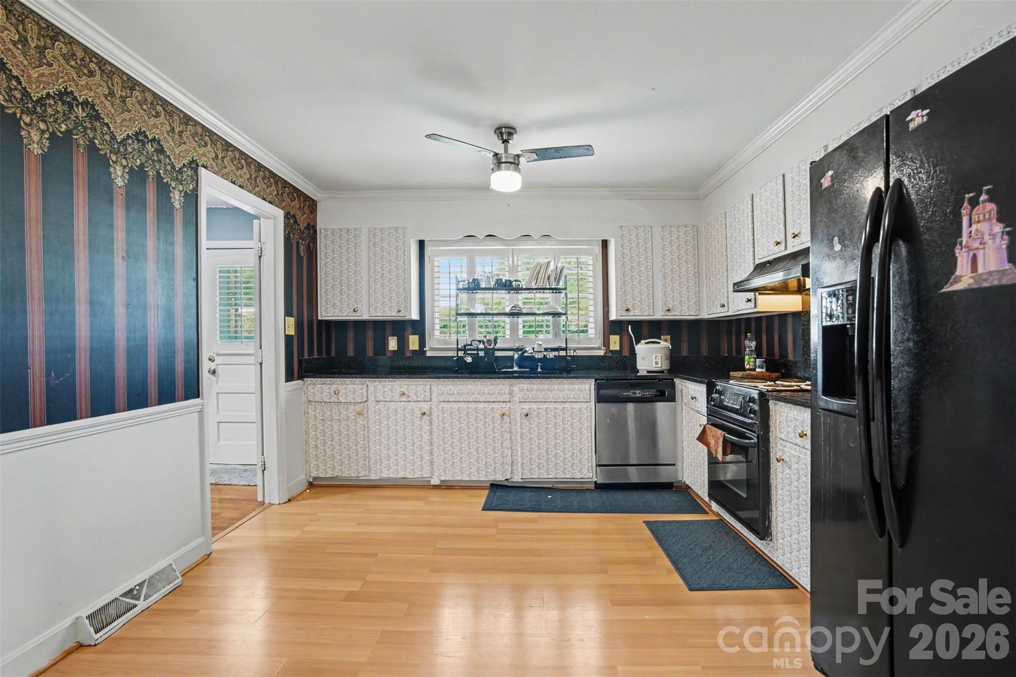 6300 Idlebrook Drive, Charlotte, NC - photo 11 of 27