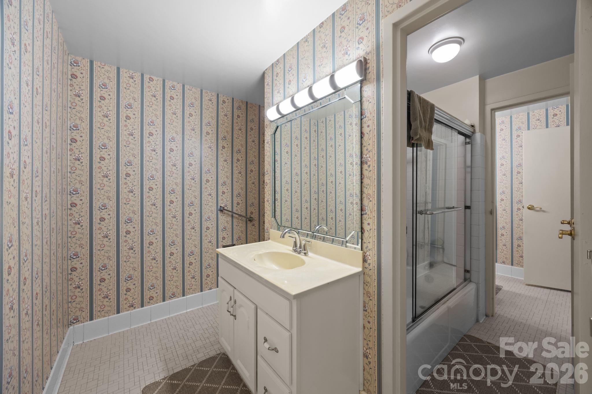 Photo 17 of 1300 Reece Road208, Charlotte, NC