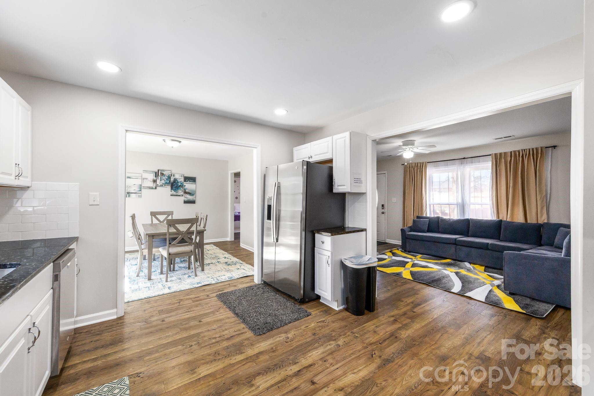 Photo 9 of 4508 Belle Plaine Drive, Charlotte, NC