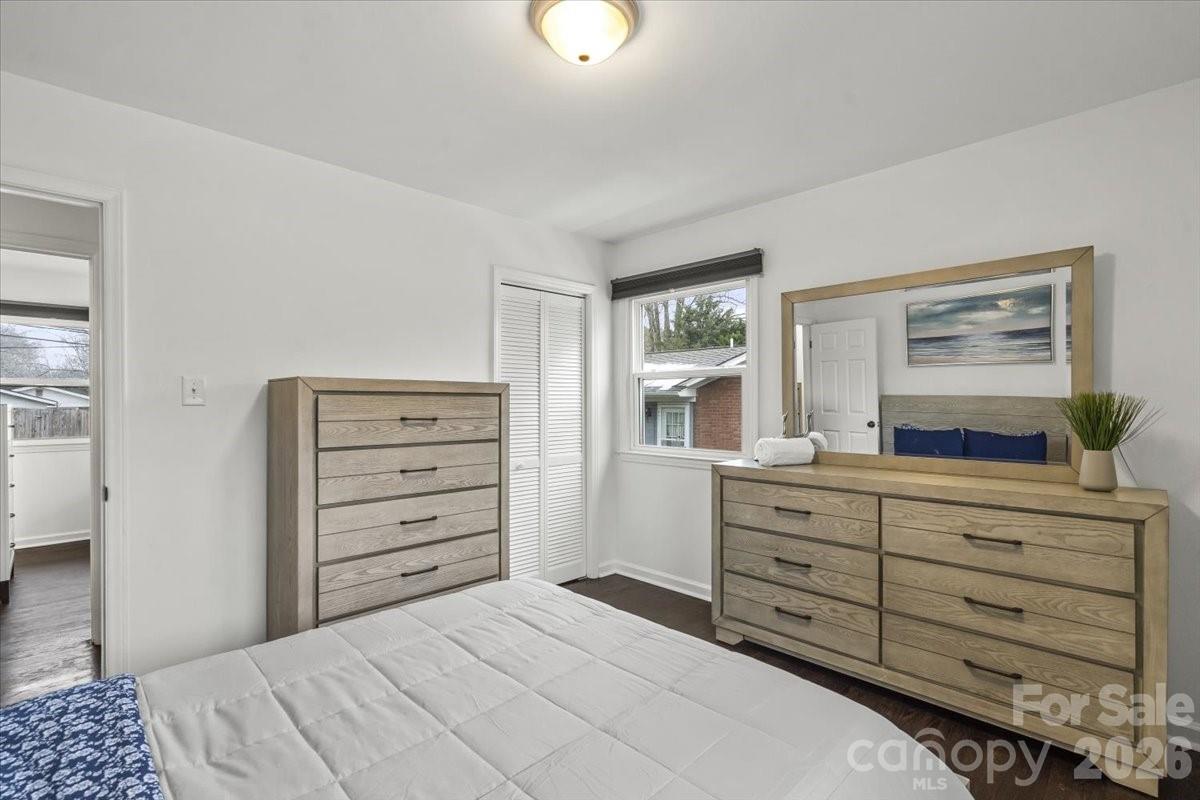 Photo 21 of 4930 Crestmont Drive, Charlotte, NC