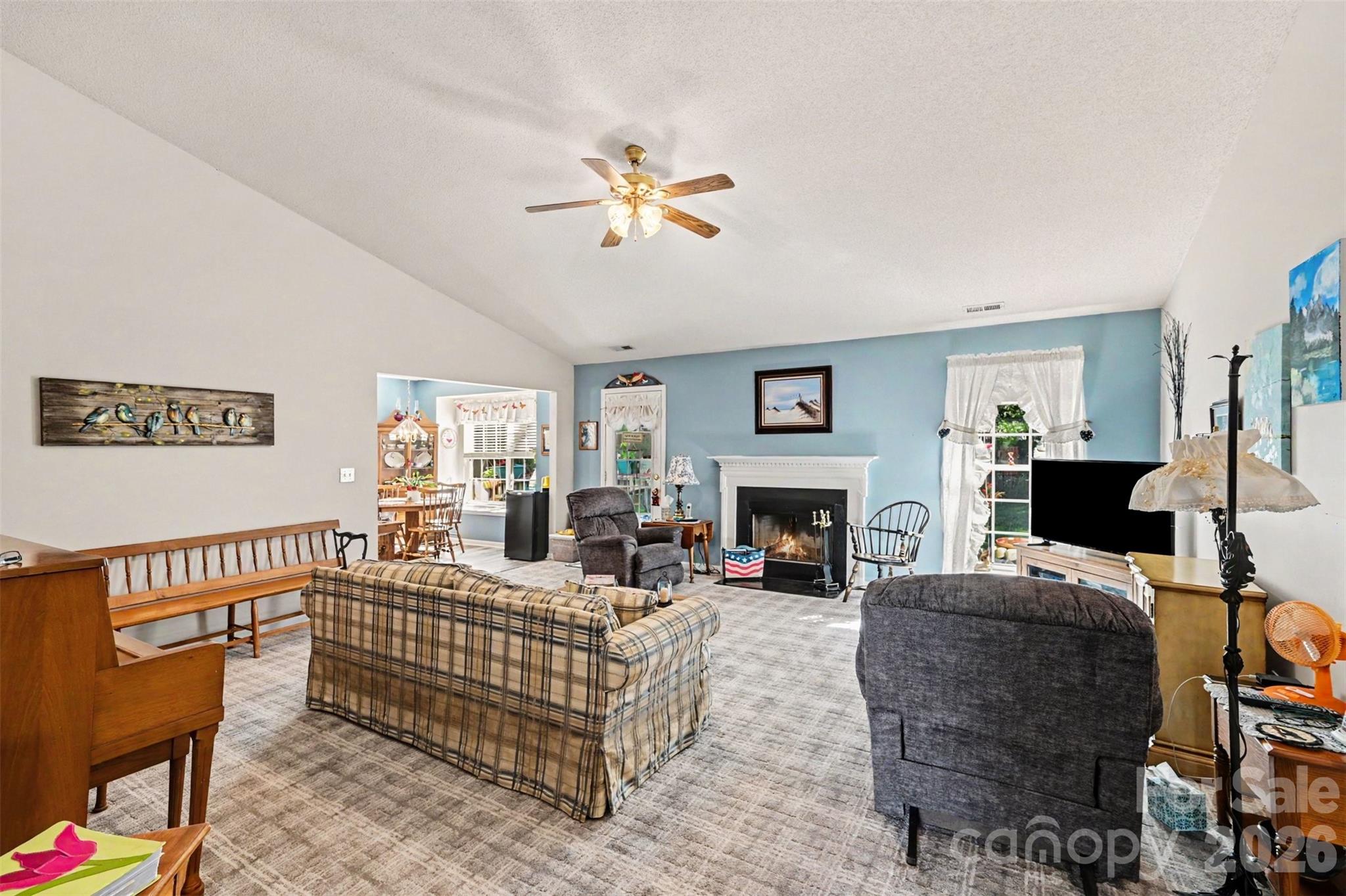 12323 Poplar Forest Drive205, Charlotte, NC - photo 4 of 20