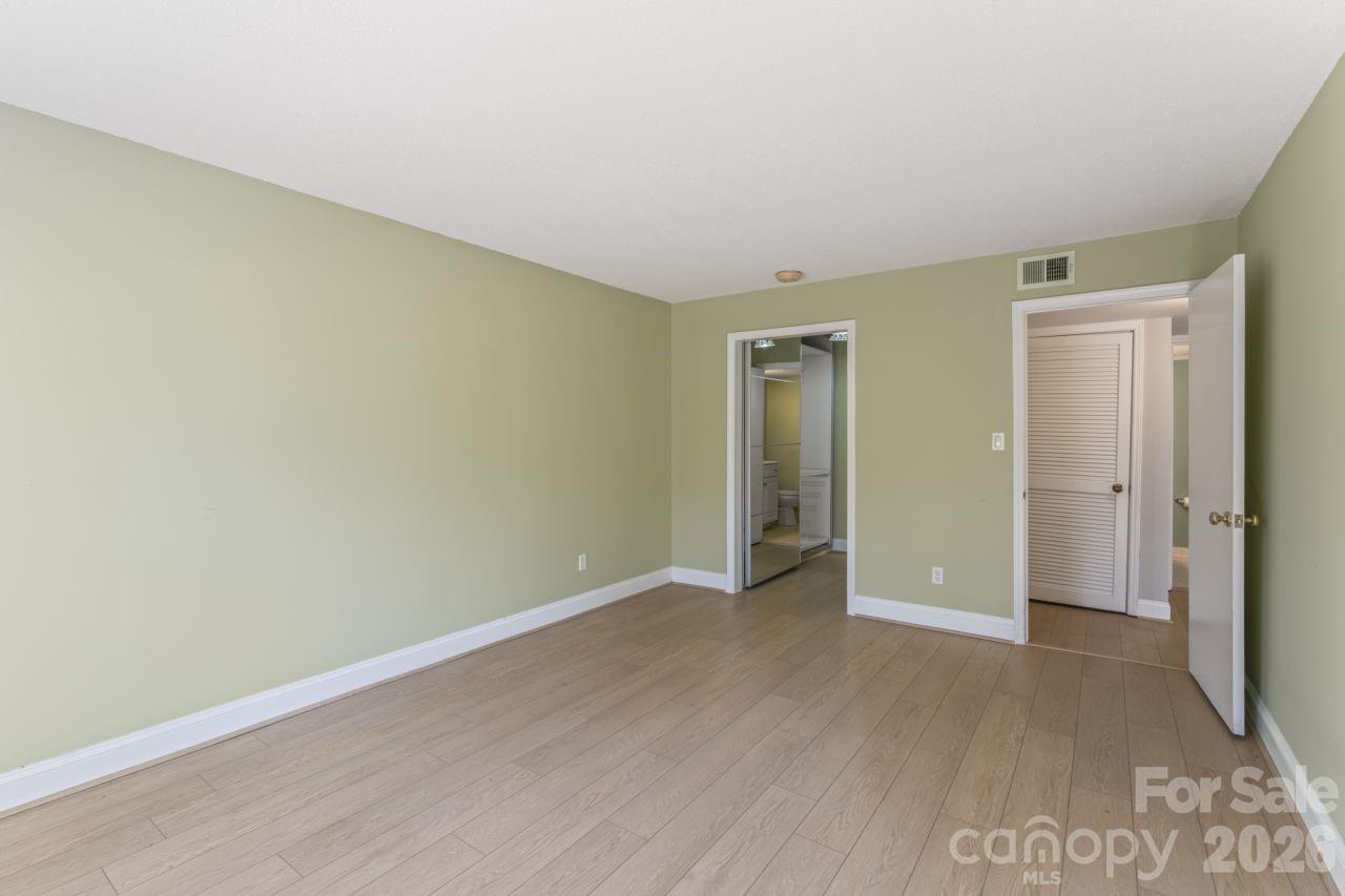 Photo 21 of 4747 Hedgemore DriveB, Charlotte, NC