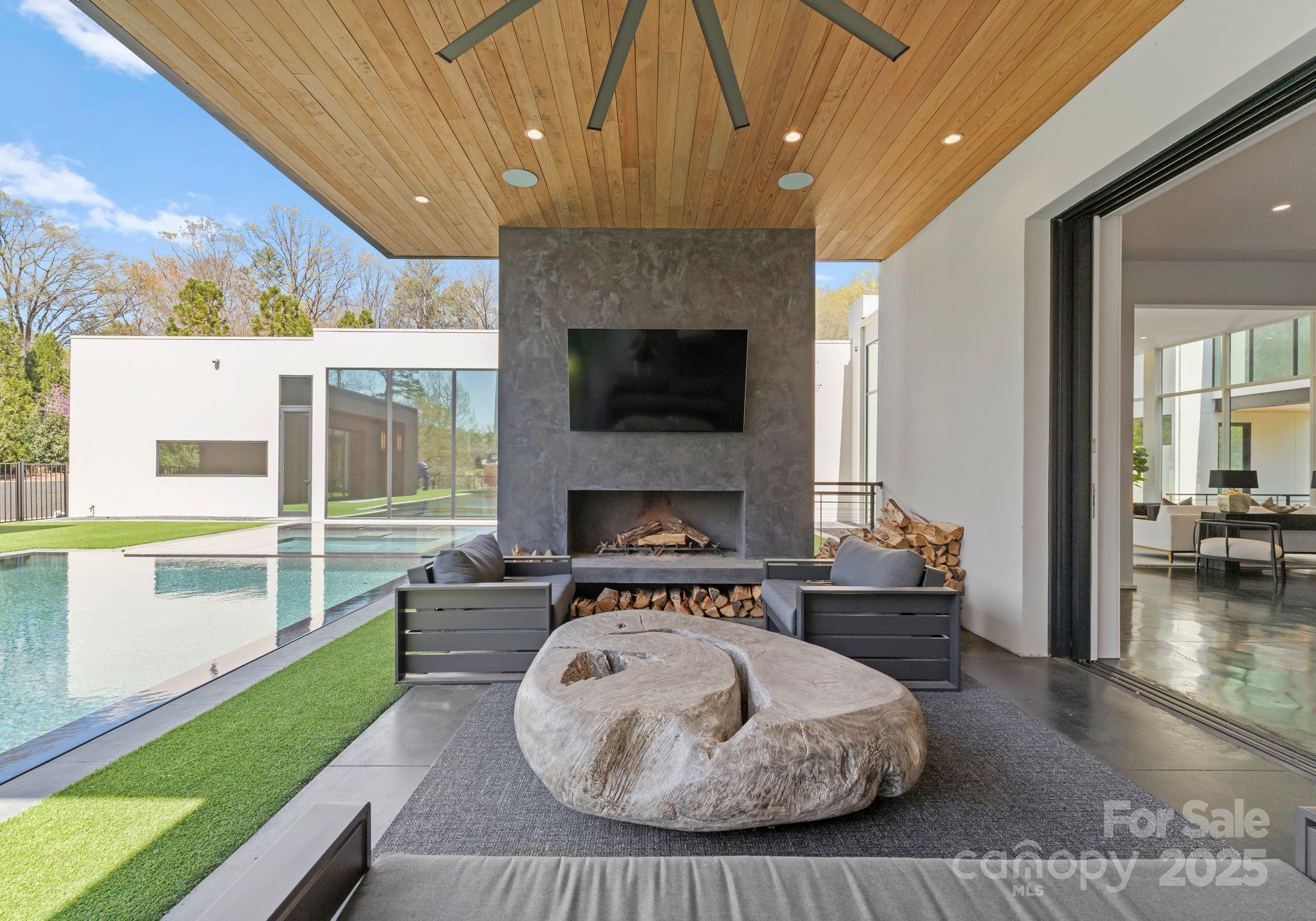 Photo 10 of 4817 Carmel Park Drive, Charlotte, NC
