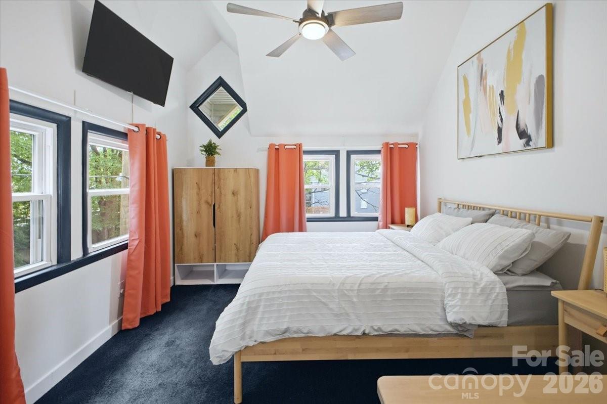 Photo 16 of 721 N Poplar Street7, Charlotte, NC