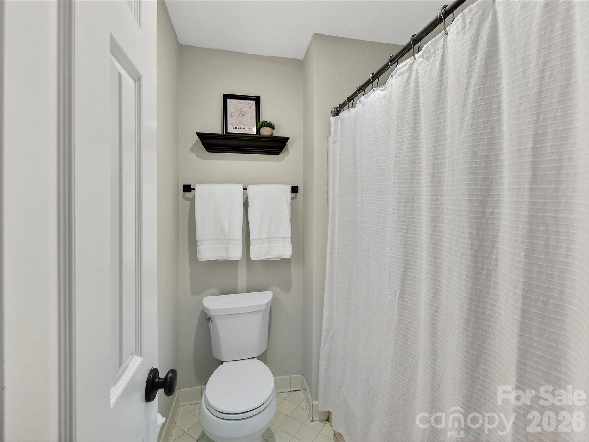 Photo 23 of 4308 Meadowridge Drive, Charlotte, NC