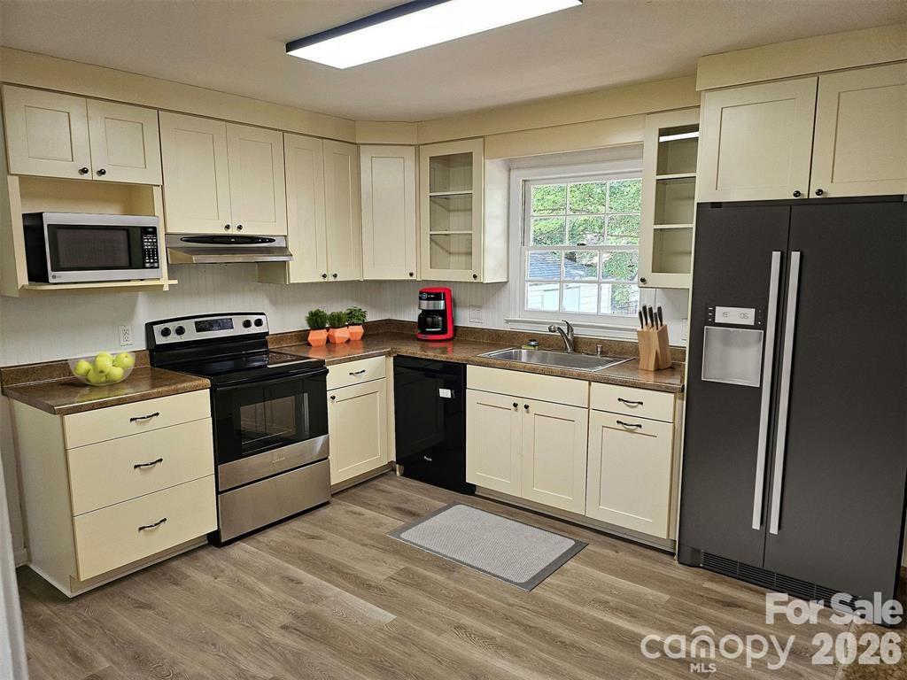 Photo 9 of 1109 Reid Harkey Road, Matthews, NC