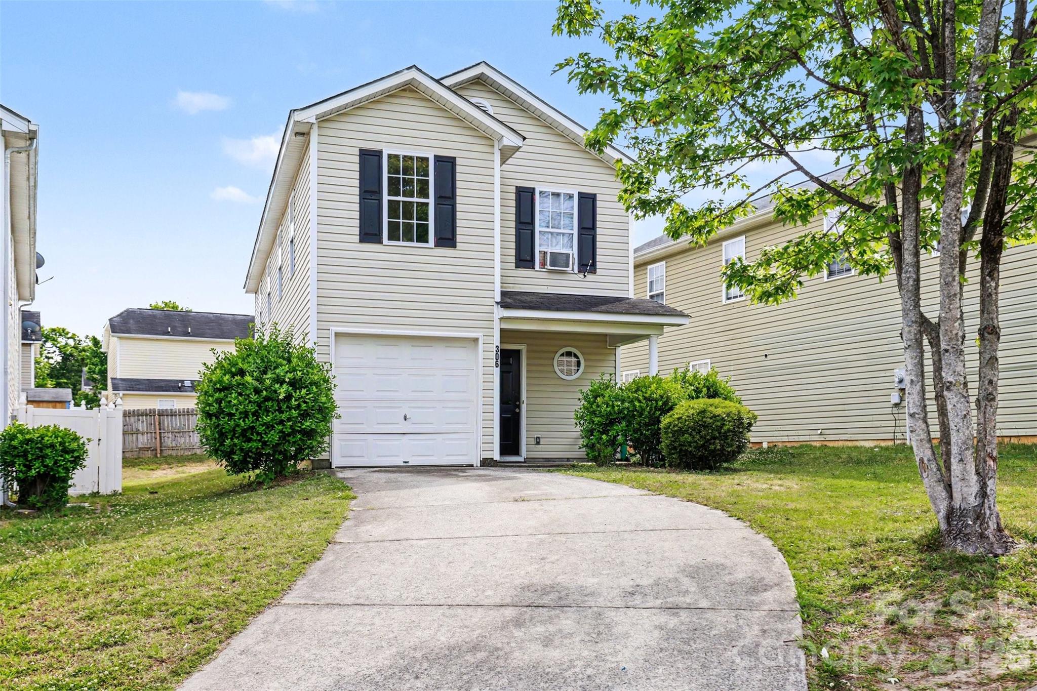 306 Cayman Way, Charlotte, NC - photo 1 of 33