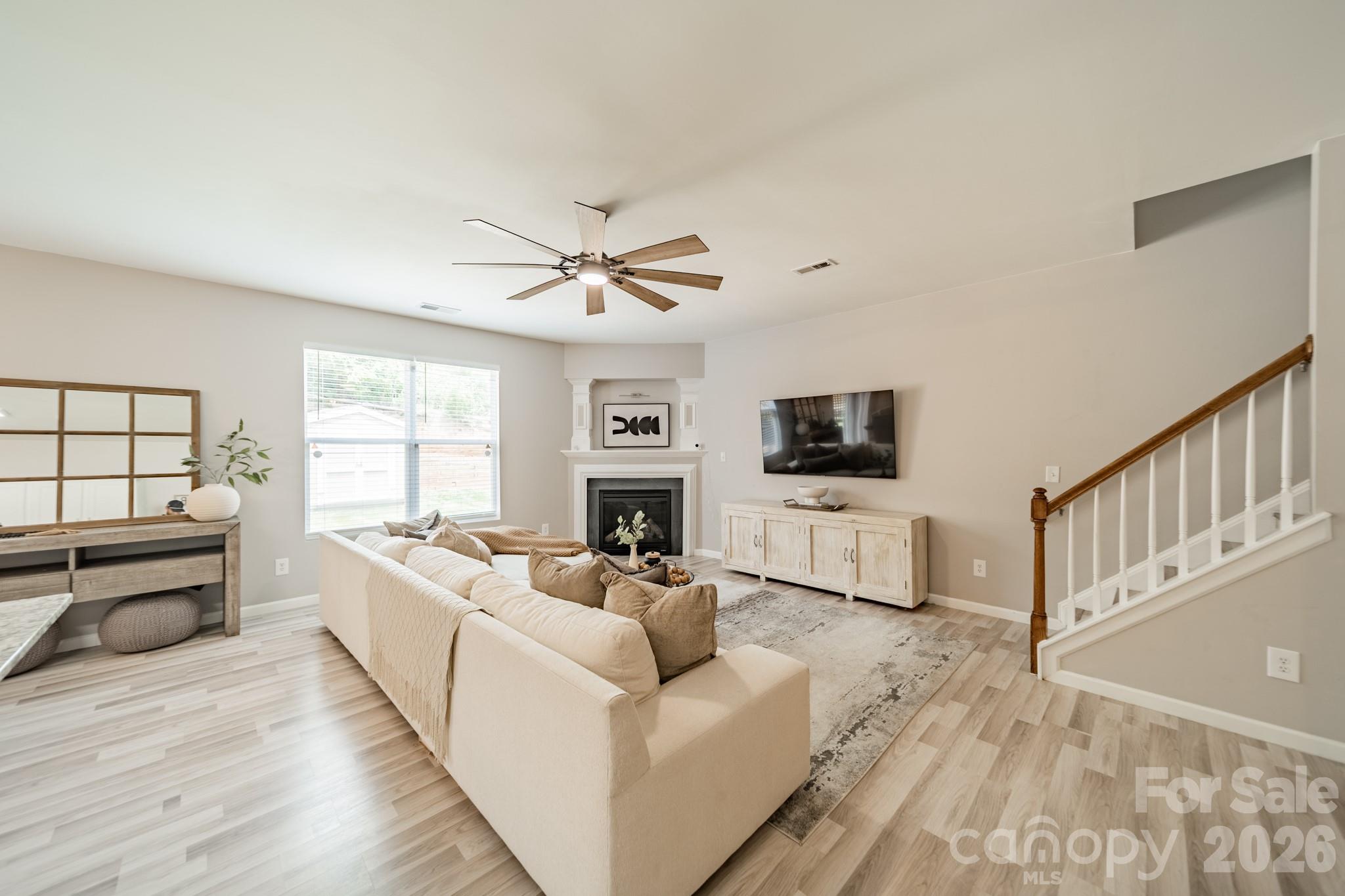 12922 Rothe House Road, Charlotte, NC - photo 5 of 48
