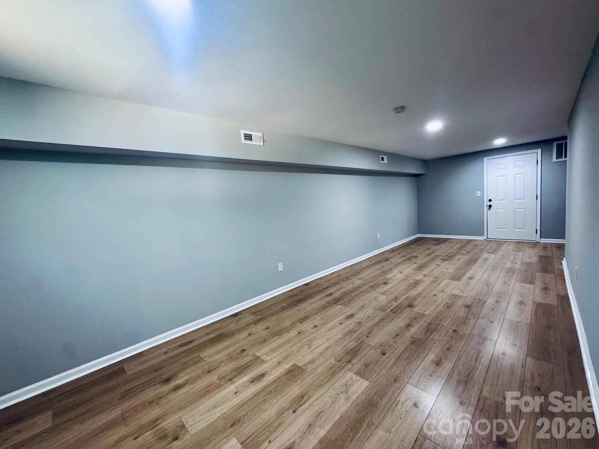 Photo 11 of 533 Frank Drive, Charlotte, NC