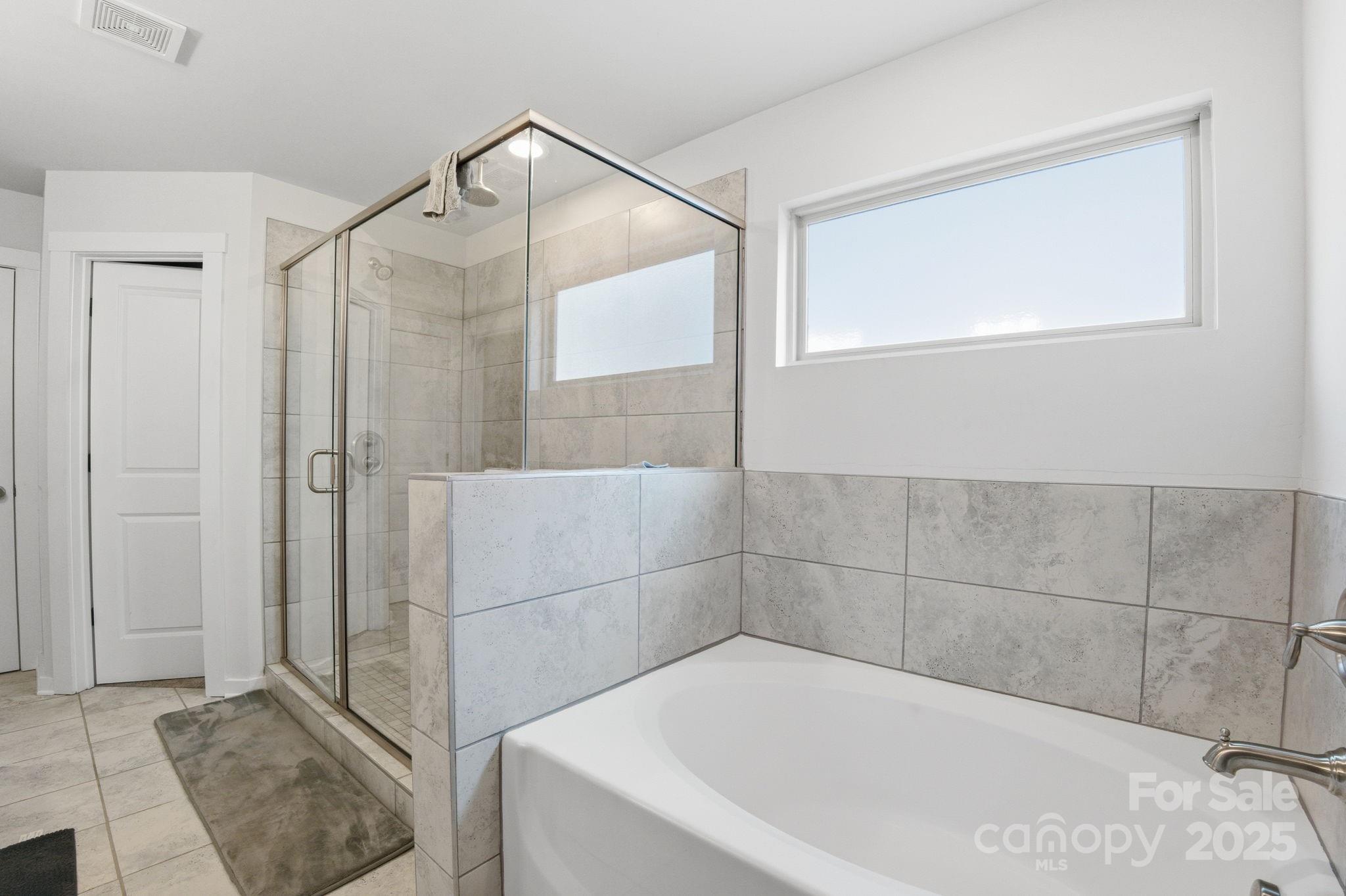 Photo 20 of 8220 Hudson Forest Drive, Charlotte, NC