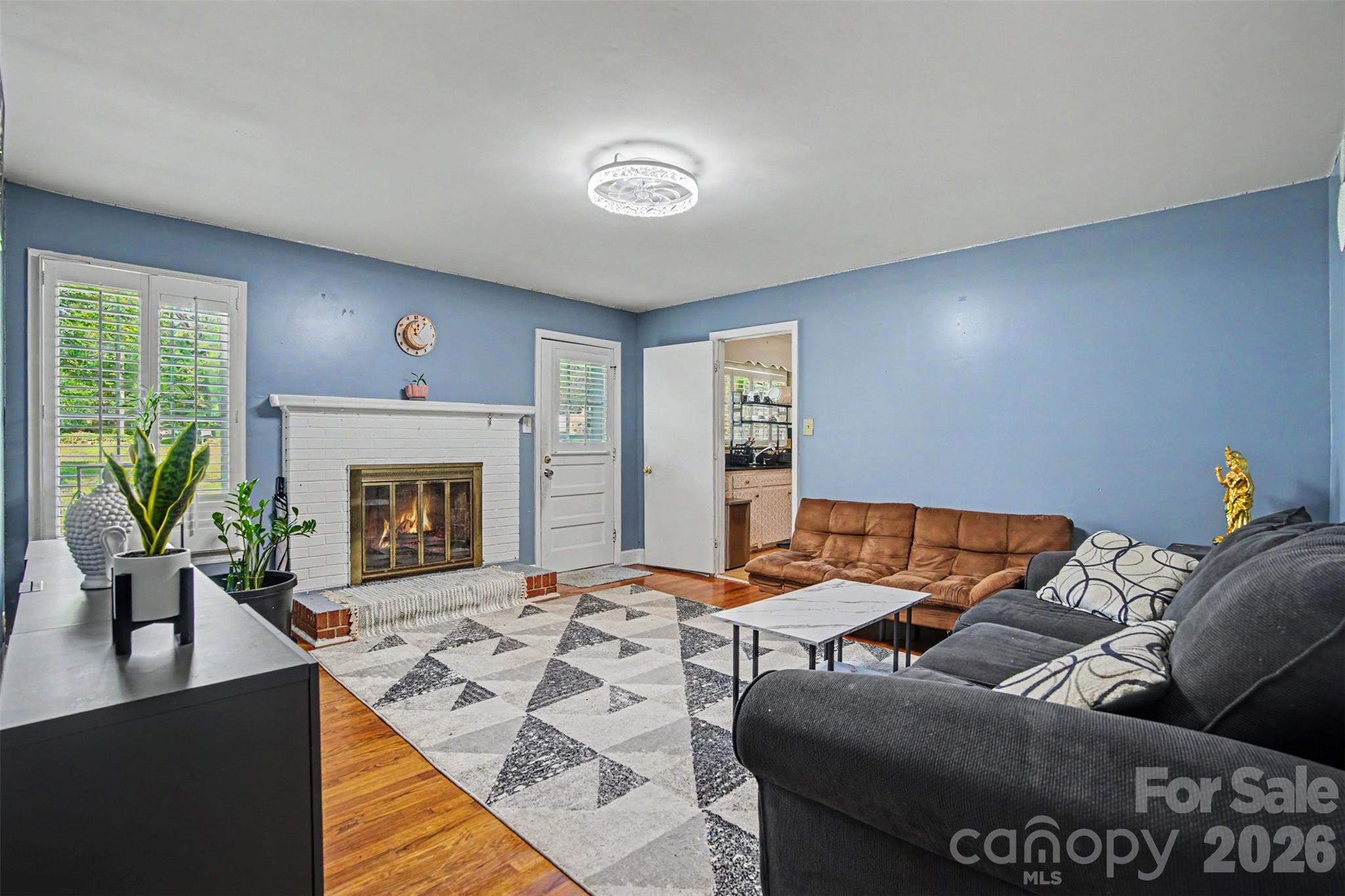6300 Idlebrook Drive, Charlotte, NC - photo 5 of 27