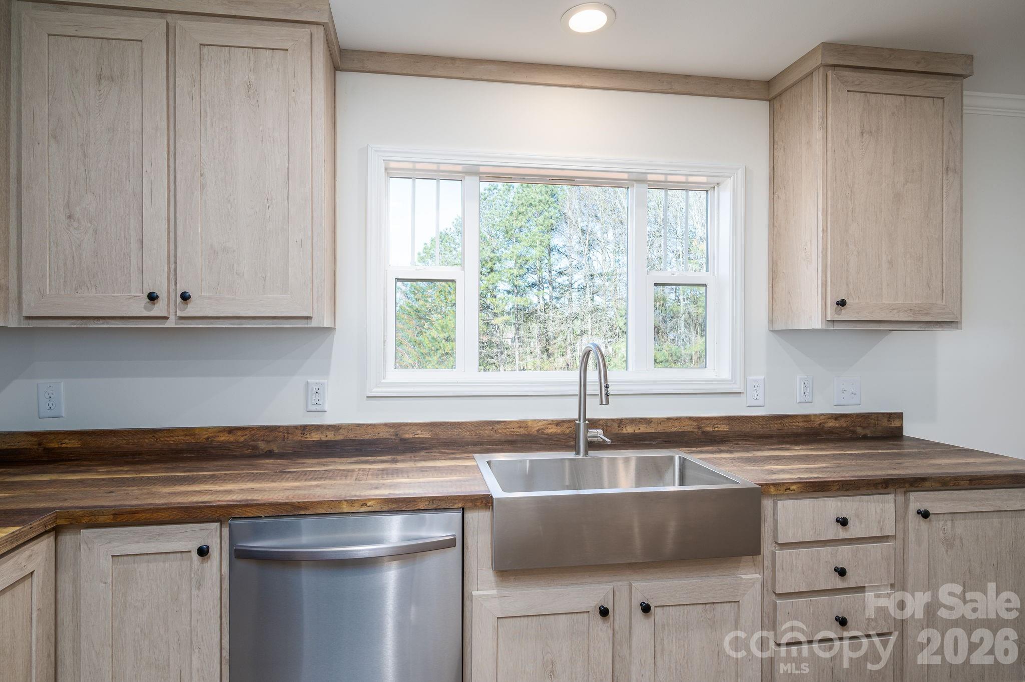 808 W Eagleview Lane, Lawndale, NC - photo 15 of 34