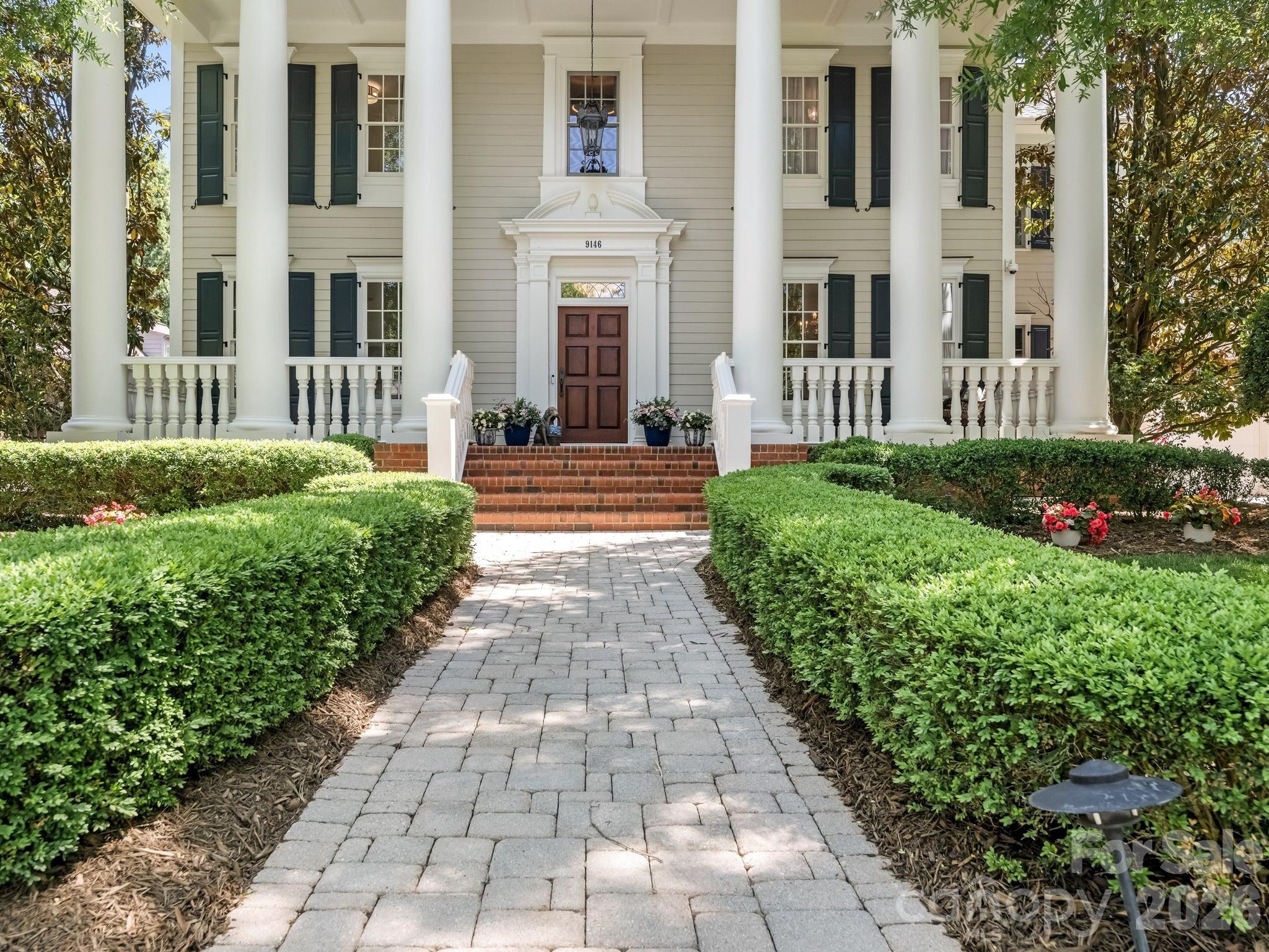 9146 Heydon Hall Circle, Charlotte, NC - photo 3 of 49