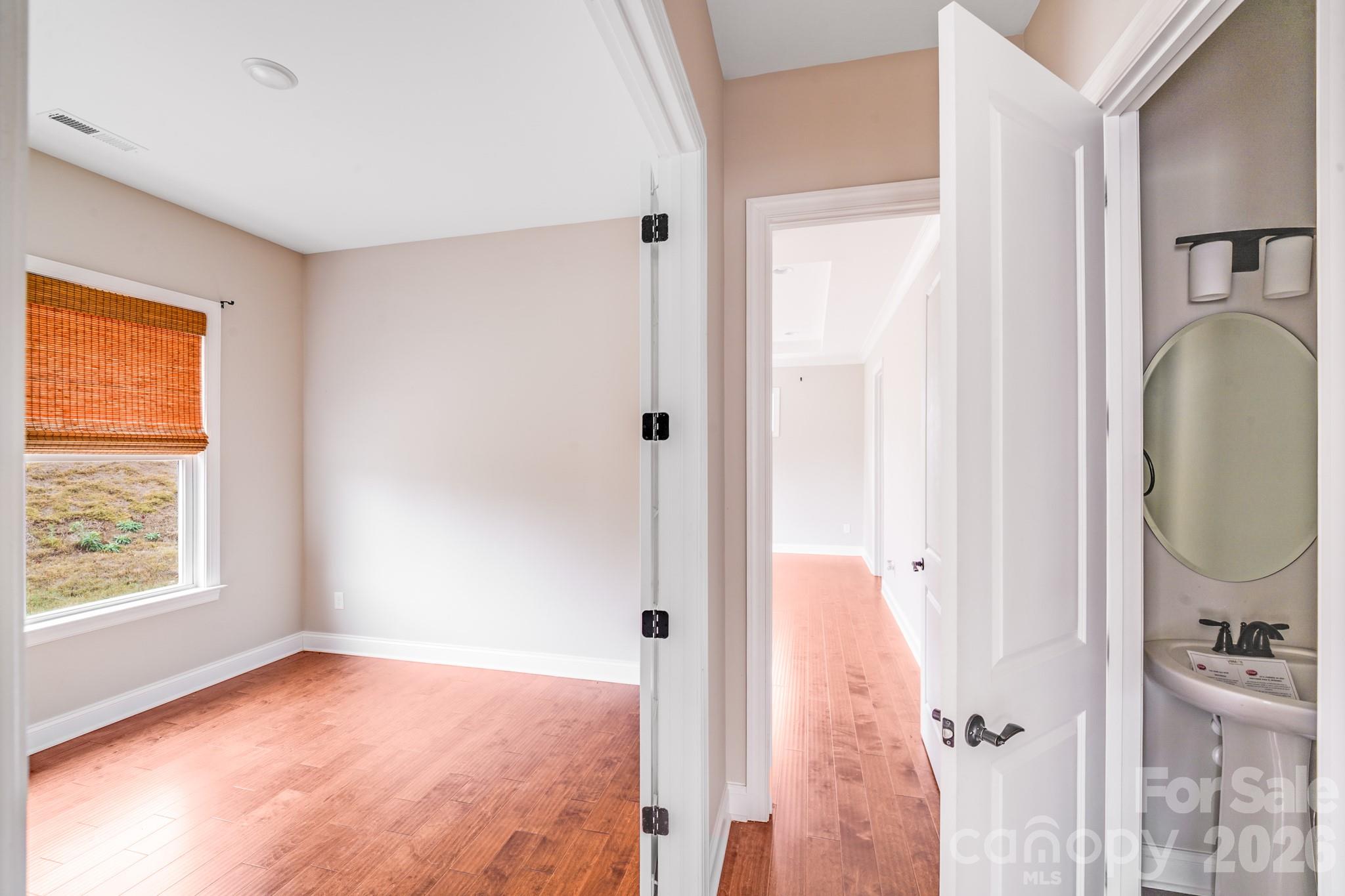 Photo 23 of 16004 Deer River Road, Charlotte, NC