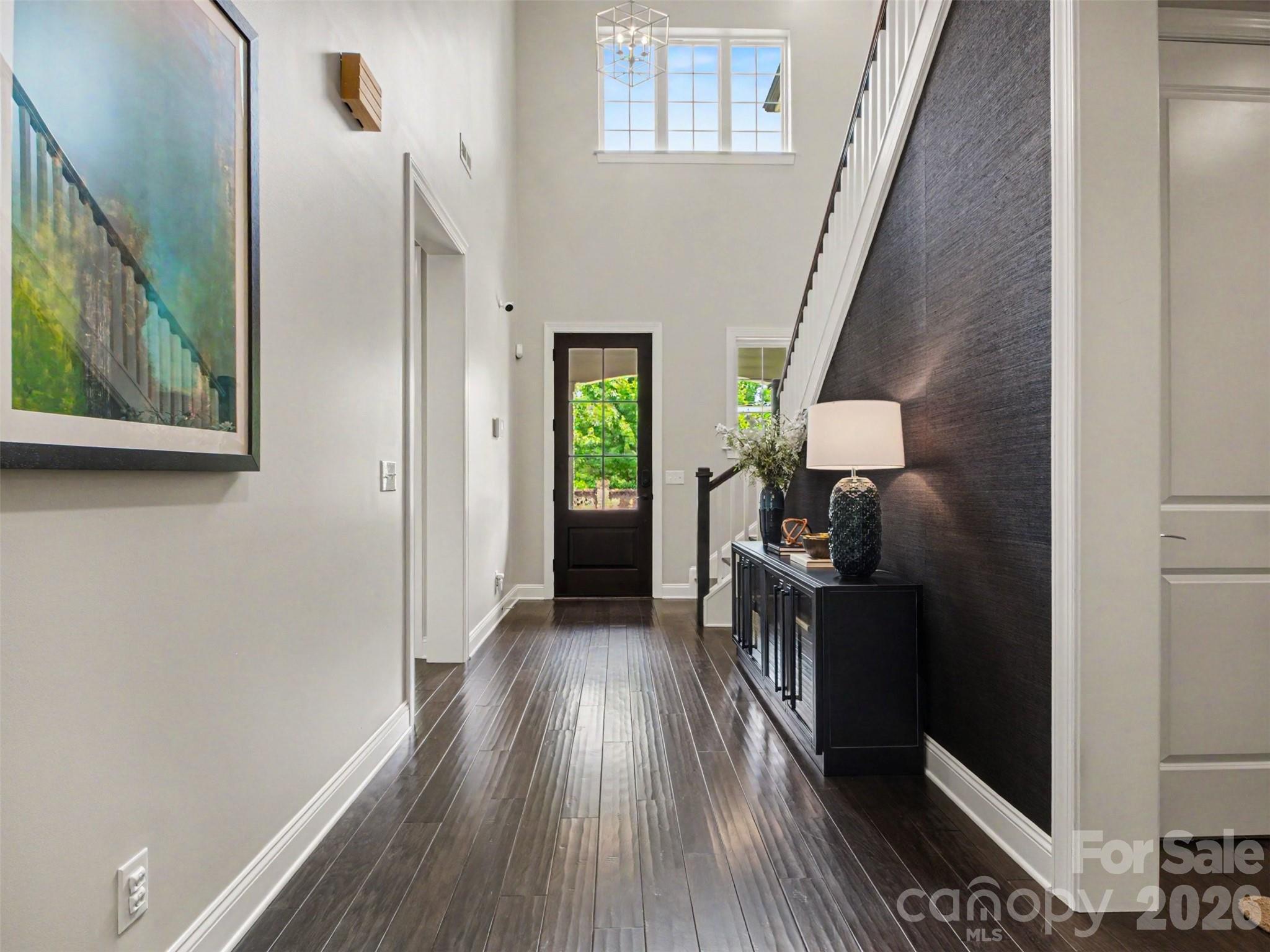 1020 N Sharon Amity Road, Charlotte, NC - photo 7 of 47