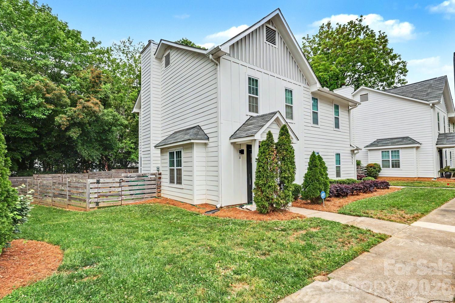 Photo 3 of 1511 Briar Creek RoadA, Charlotte, NC