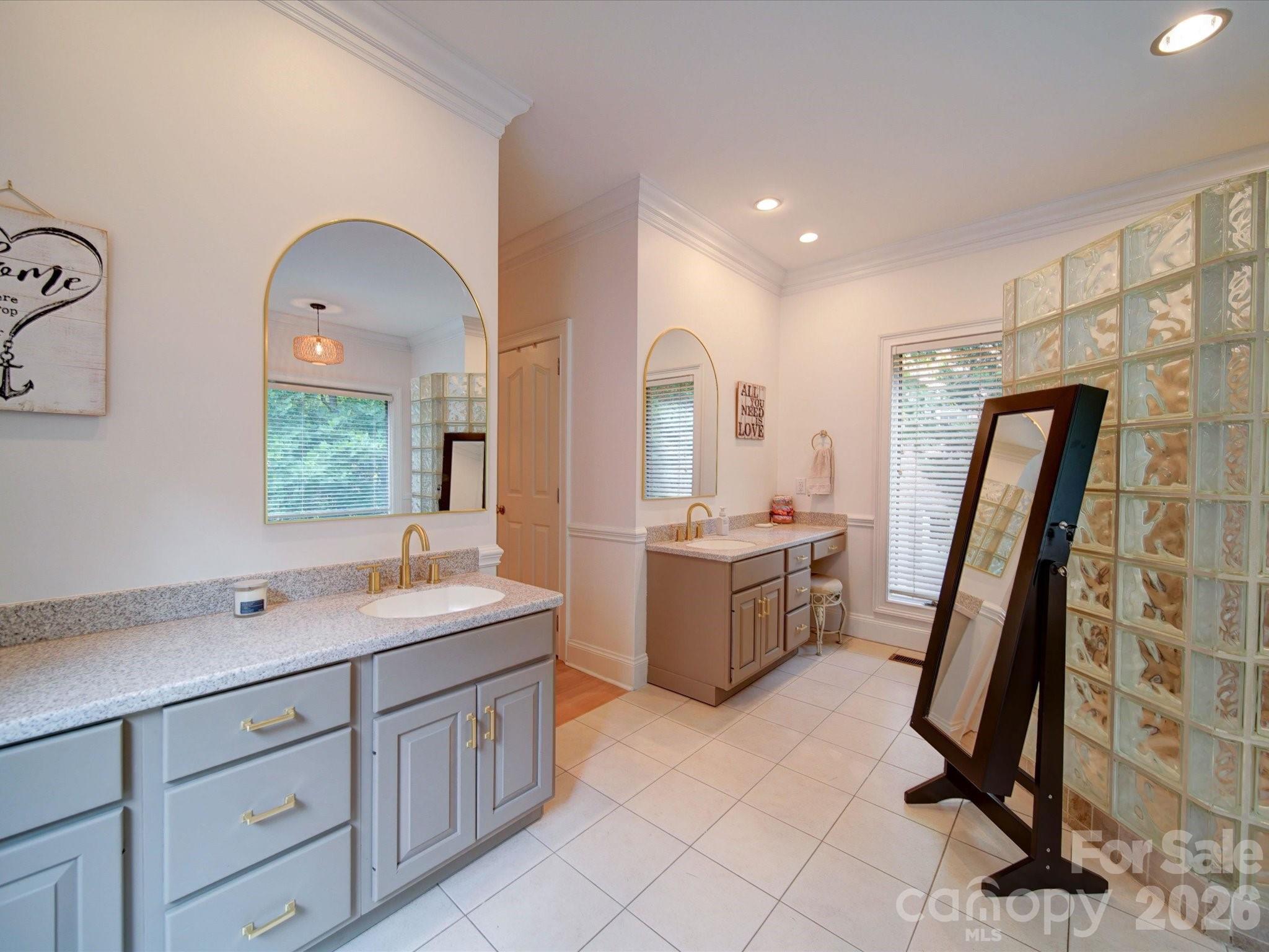 Photo 23 of 15708 Eagleview Drive, Charlotte, NC