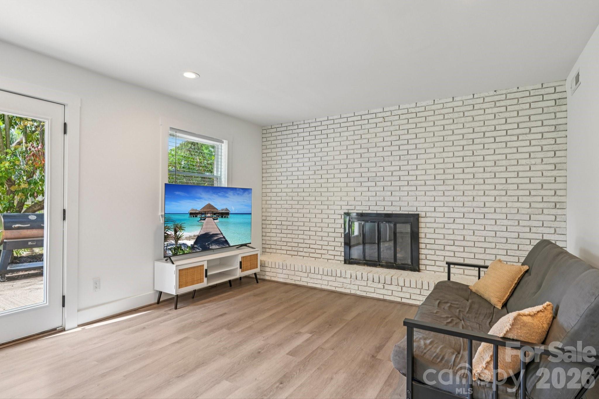 5300 Cheval Place, Charlotte, NC - photo 18 of 39