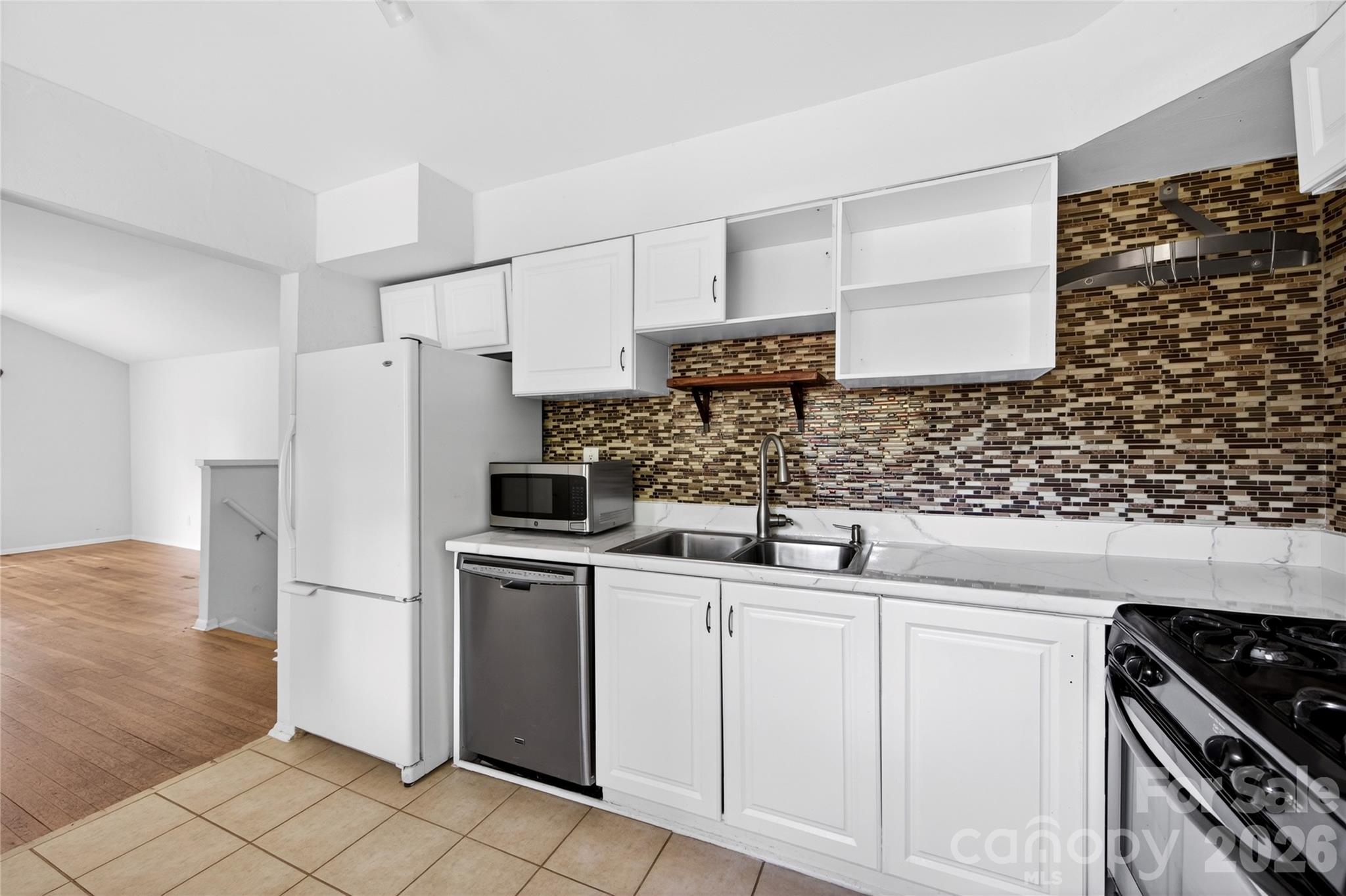 501 Kenlough Drive, Charlotte, NC - photo 18 of 47