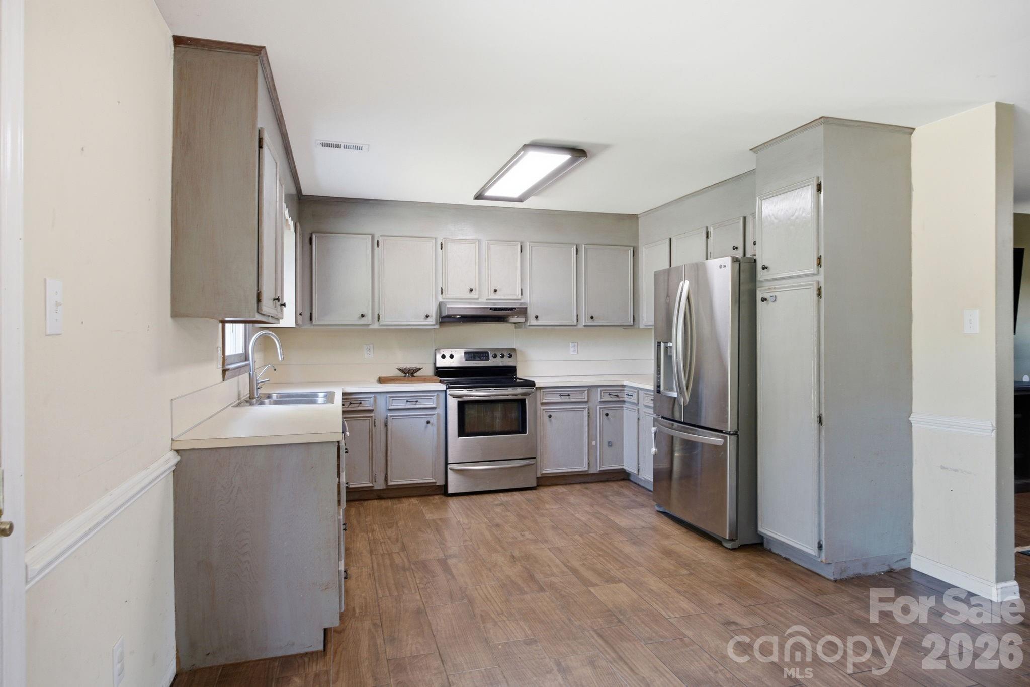 129 Salem Meadow Drive, Statesville, NC - photo 17 of 41