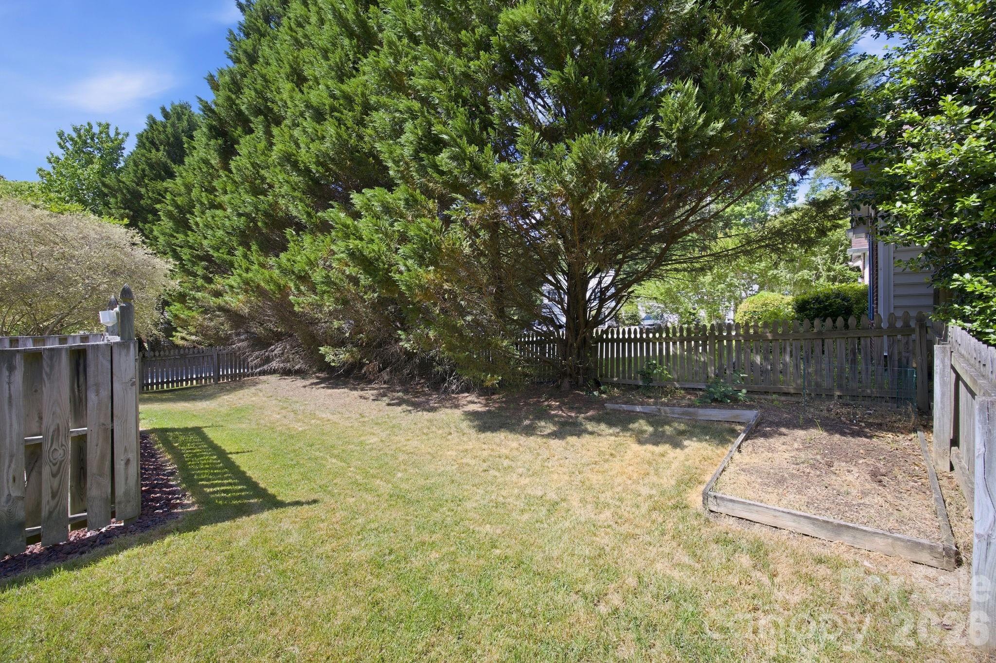 Photo 38 of 8616 Mineral Ridge Way, Charlotte, NC