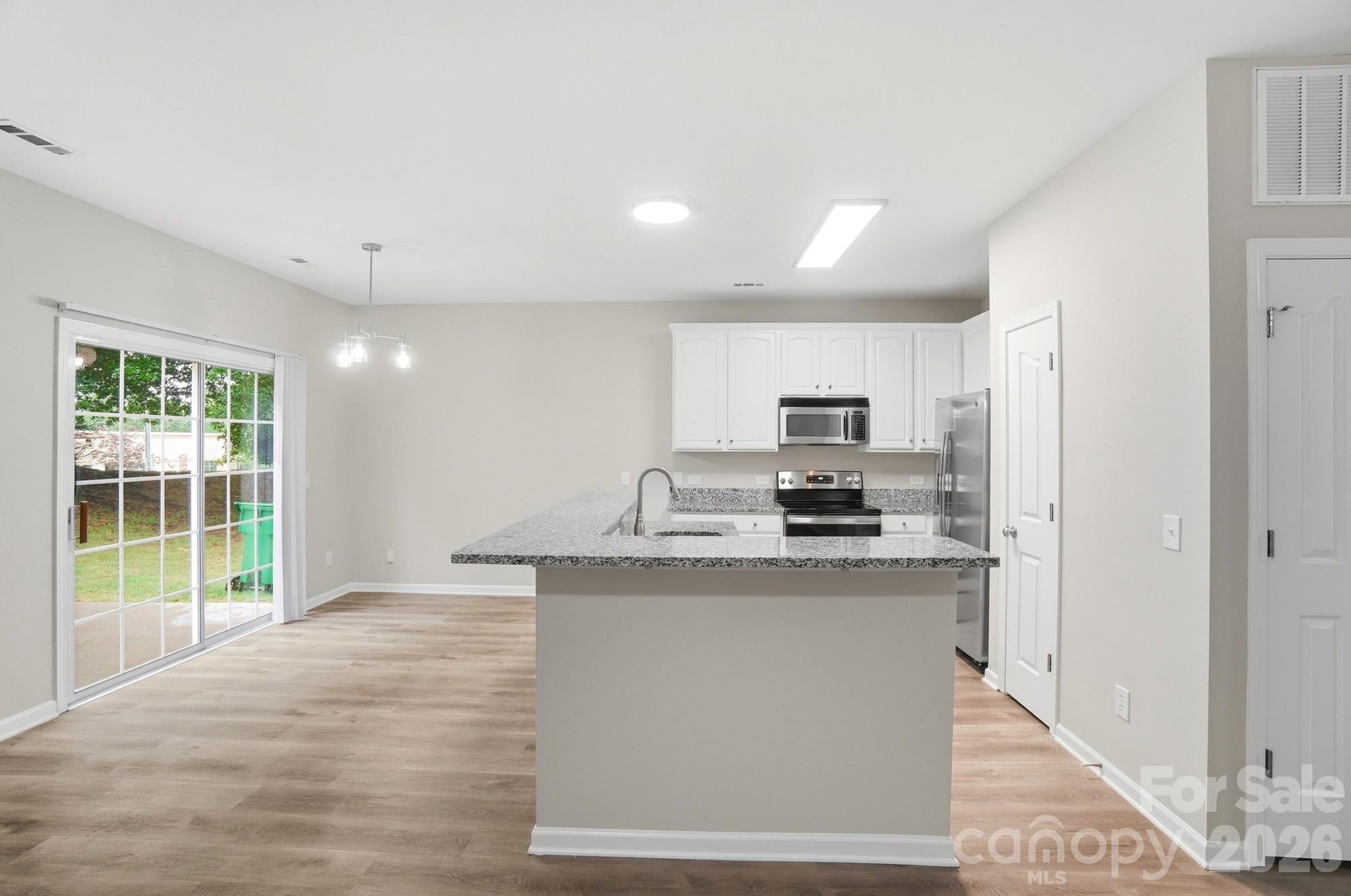 Photo 12 of 16844 Kettlewell Lane, Charlotte, NC