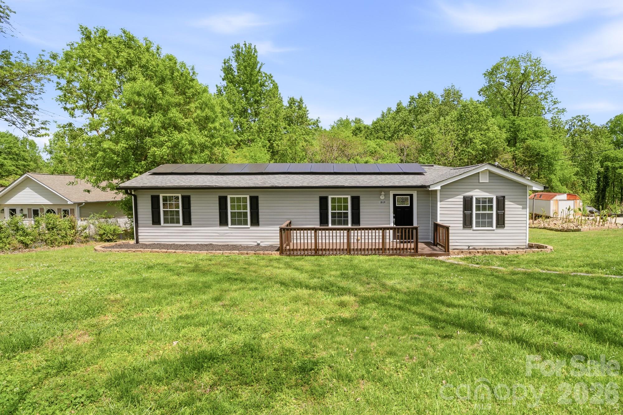 Photo 2 of 219 Breezewood Drive, Charlotte, NC