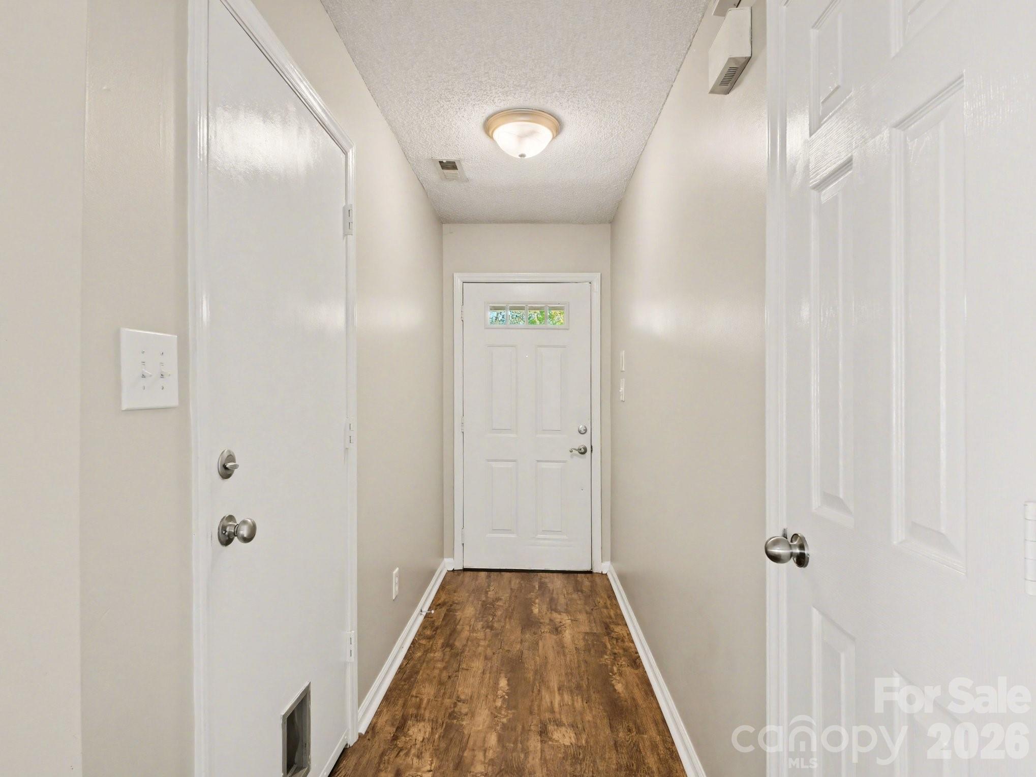 Photo 11 of 9214 Rotherham Lane, Charlotte, NC