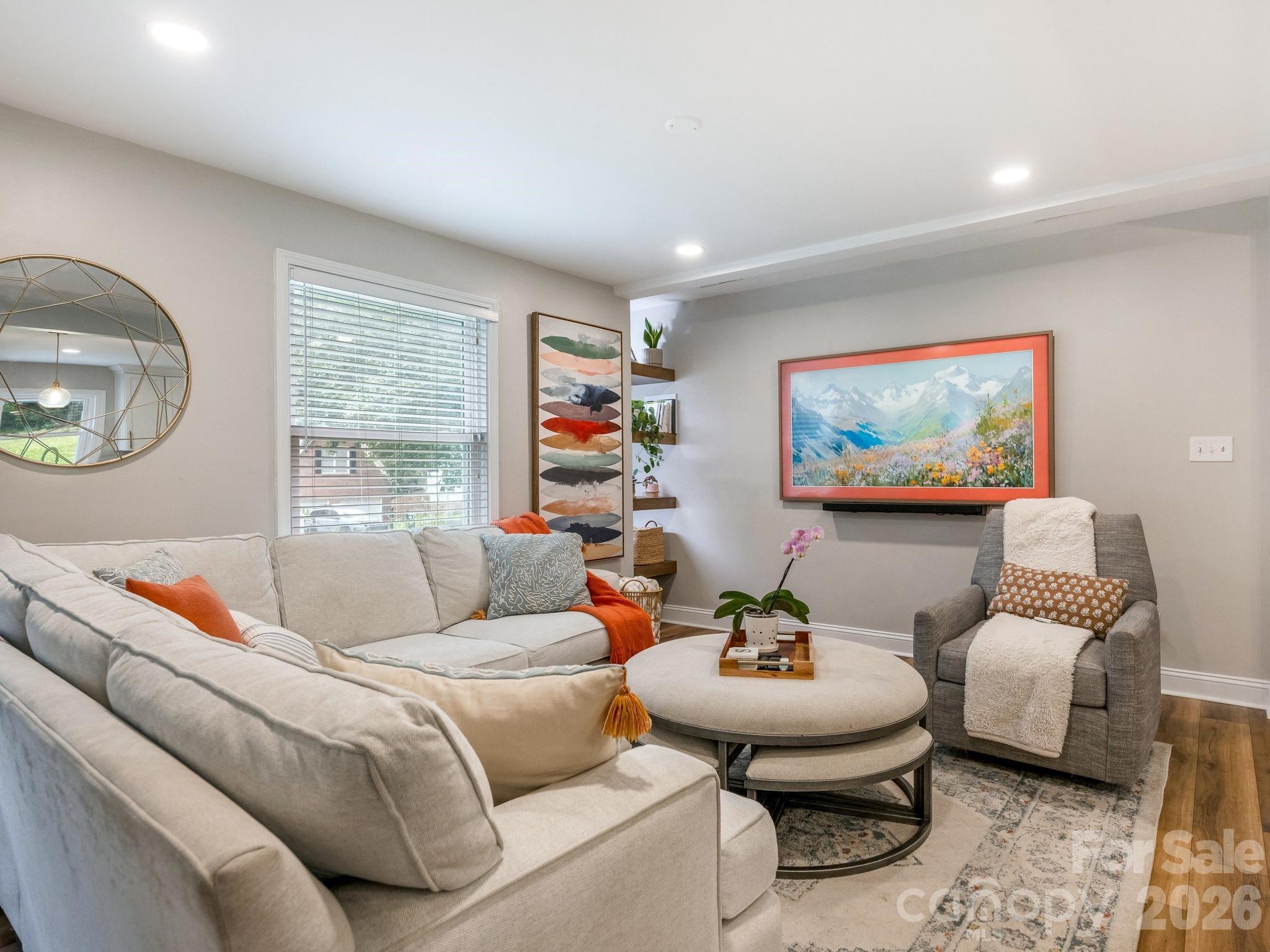 Photo 4 of 6801 Rollingridge Drive, Charlotte, NC
