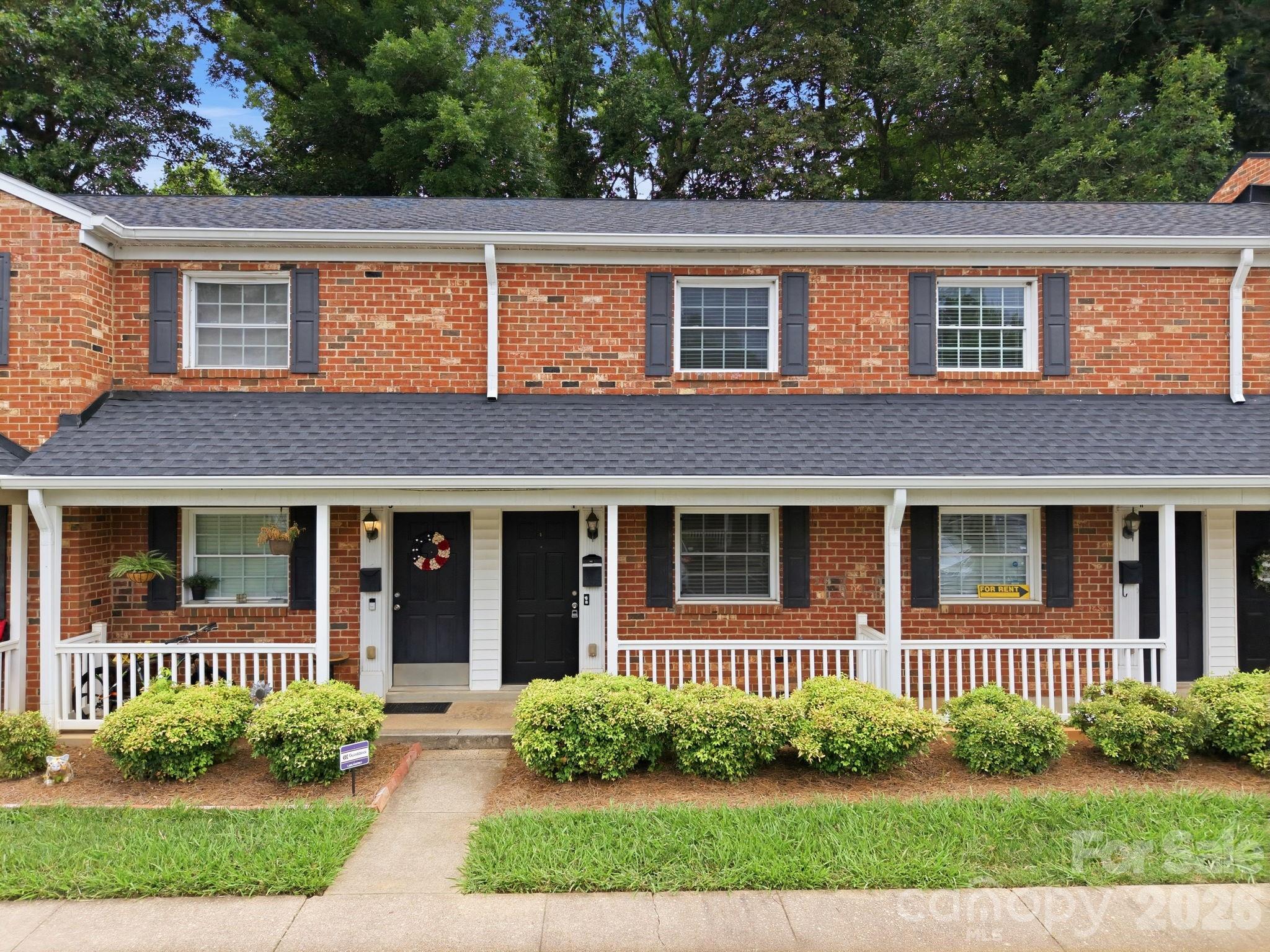 Photo 4 of 1215 Green Oaks LaneI, Charlotte, NC