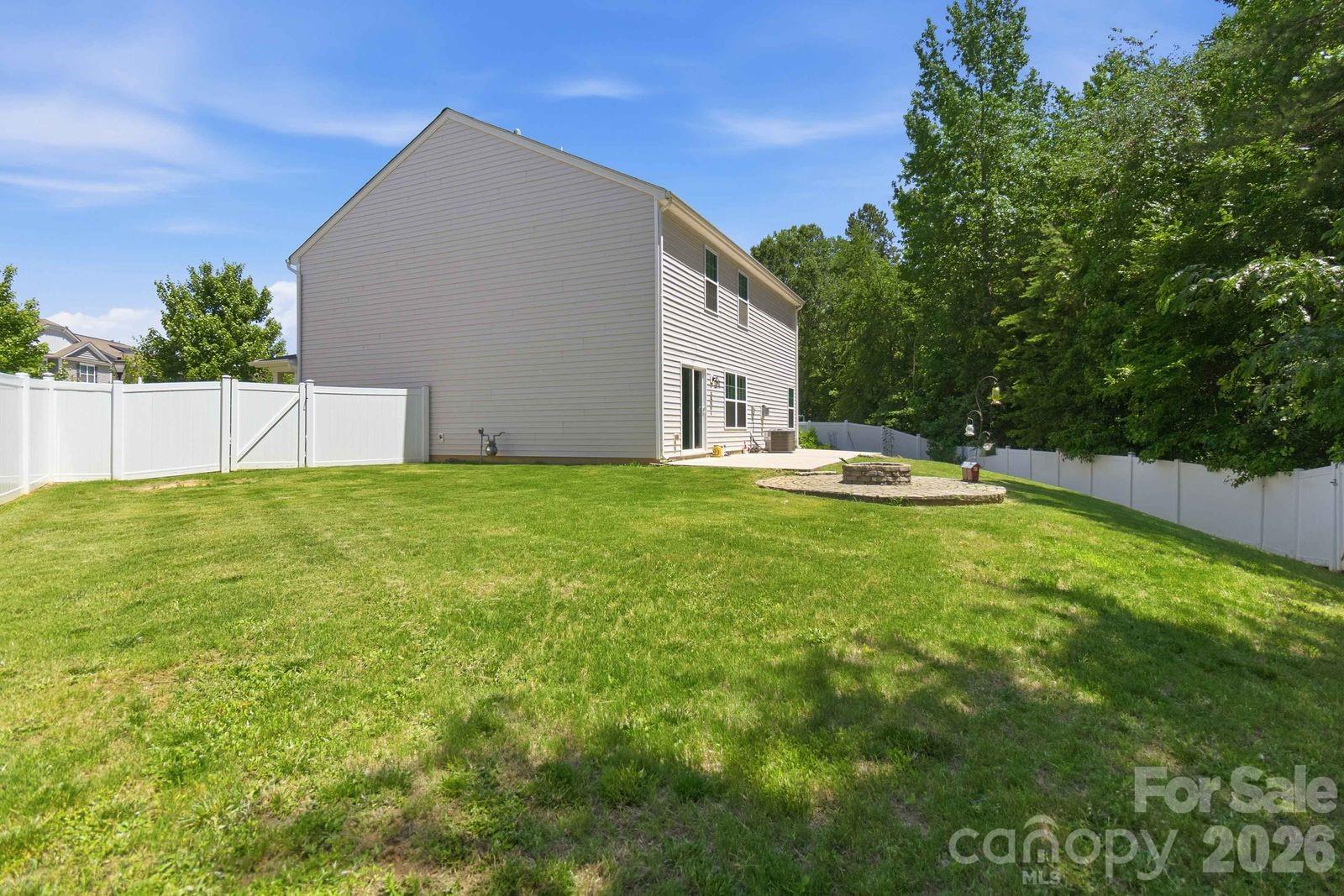 Photo 32 of 5904 Ellimar Field Lane, Charlotte, NC