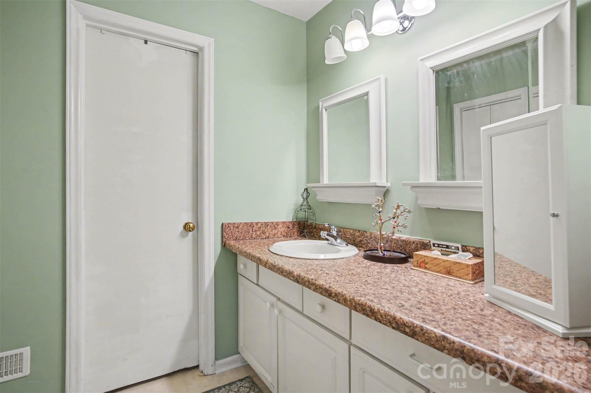 Photo 21 of 8968 St Croix Lane, Charlotte, NC