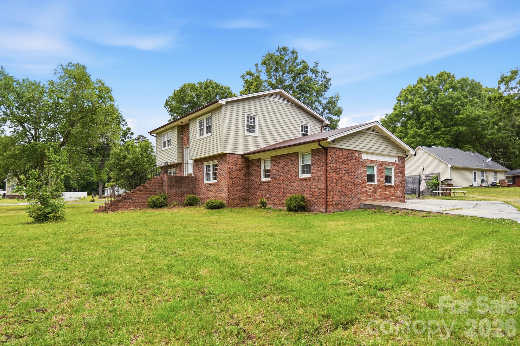 908 Forest Drive, Marshville, NC - photo 3 of 42