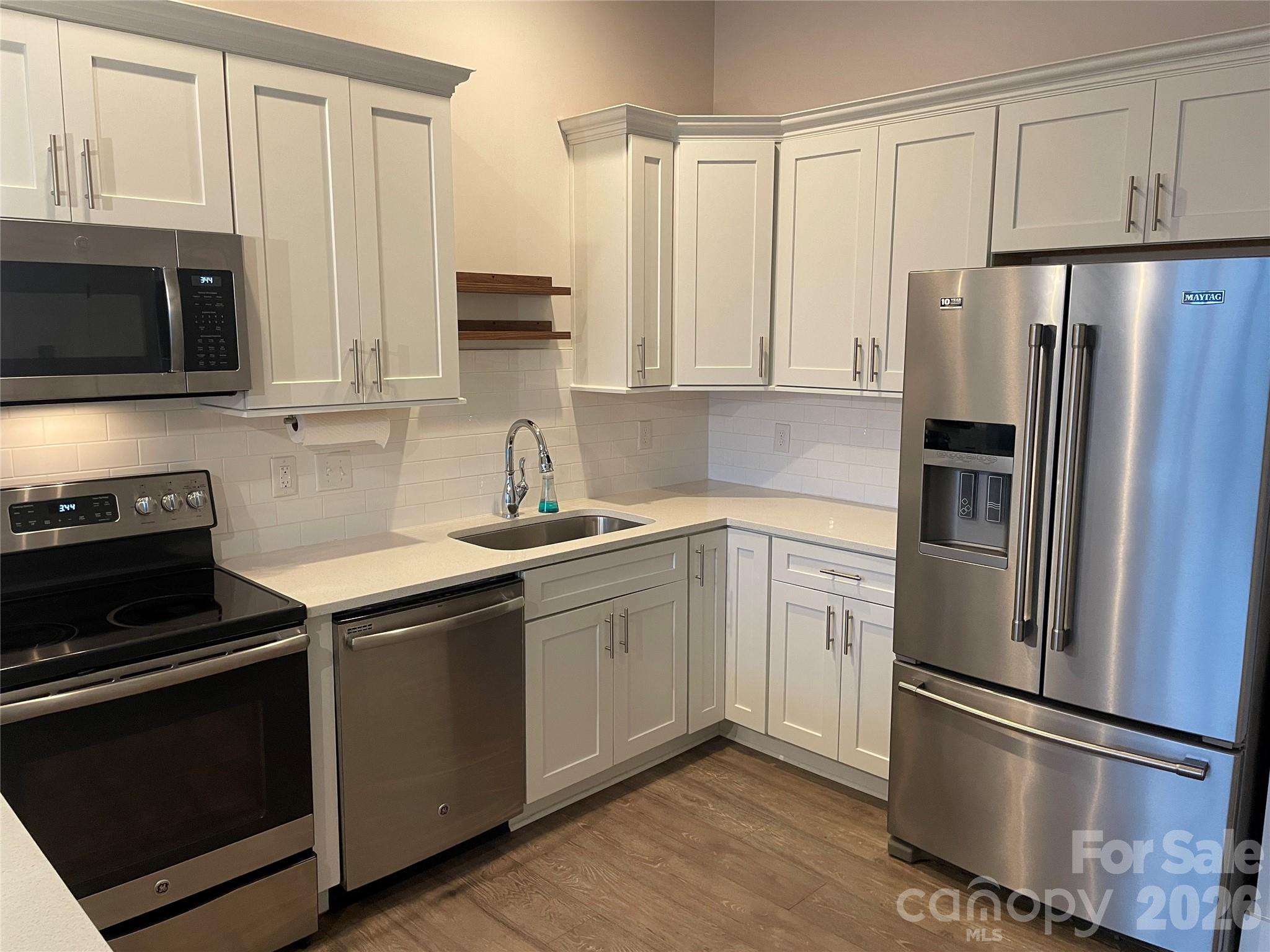 Photo 5 of 935 Mcalway Road303, Charlotte, NC