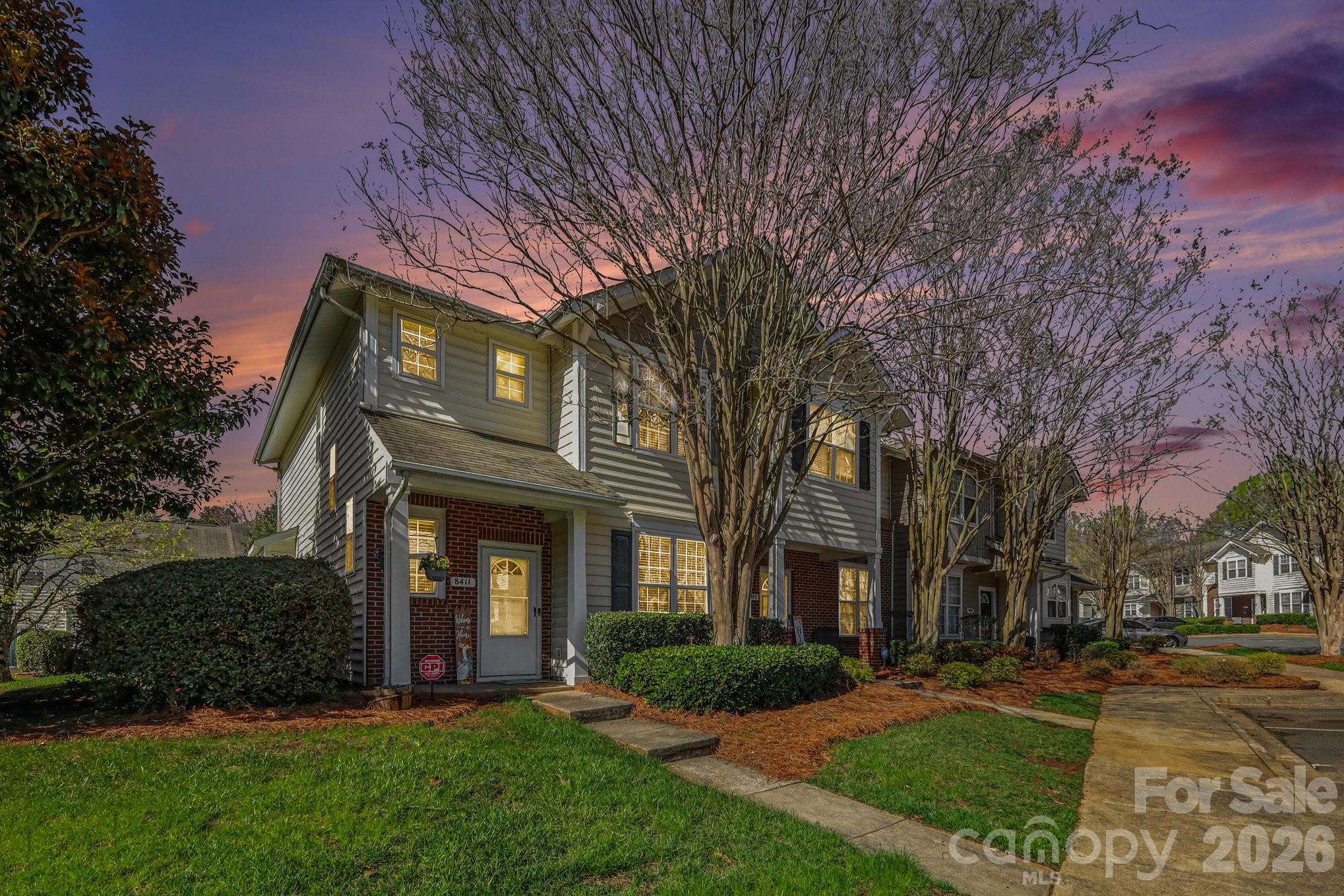 Photo 2 of 8411 Chaceview Court, Charlotte, NC