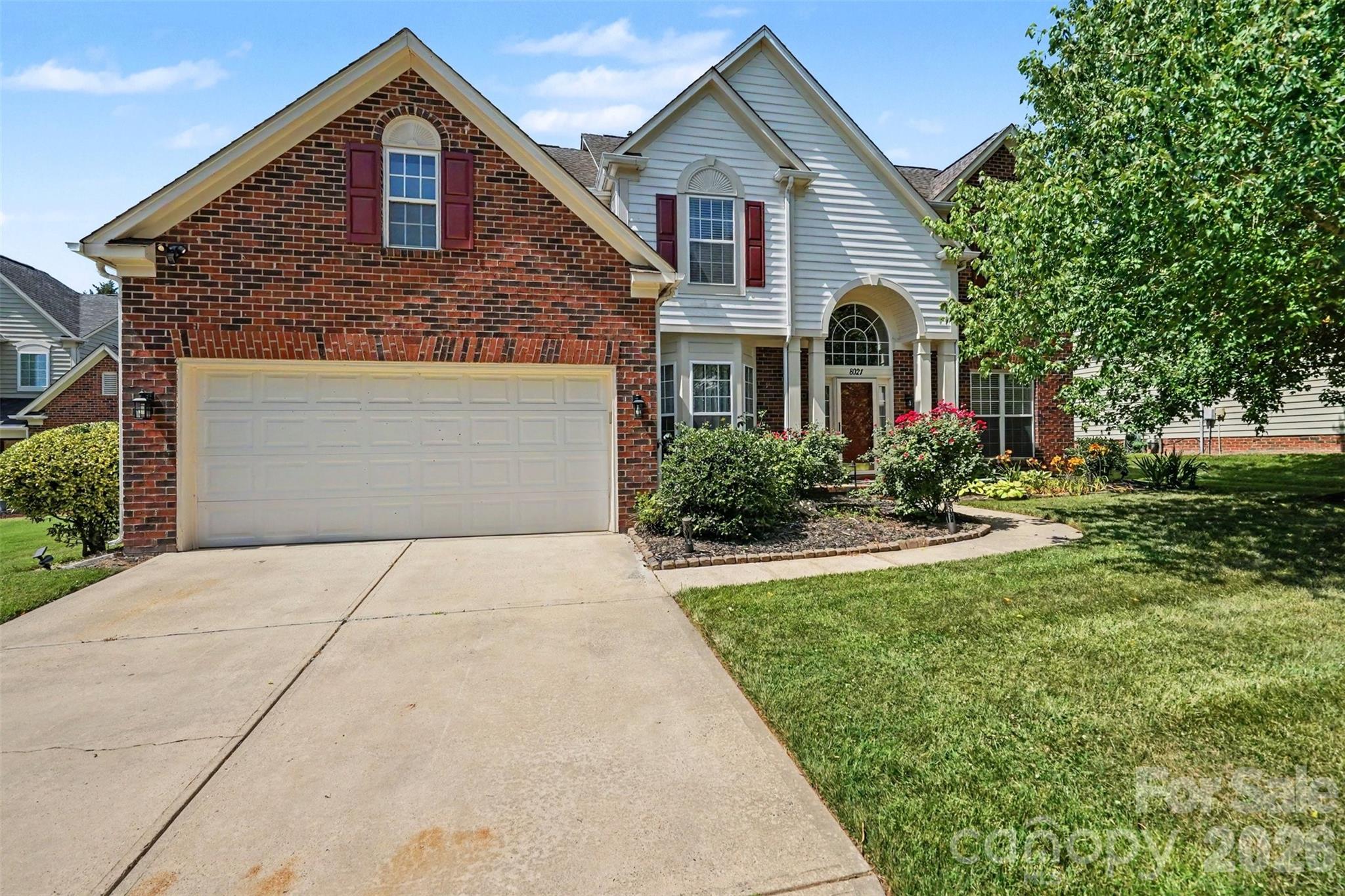 Photo 2 of 8021 Pelorus Lane, Charlotte, NC