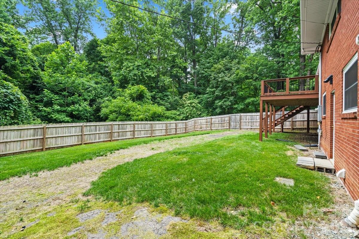 Photo 36 of 7328 Everett Drive, Charlotte, NC